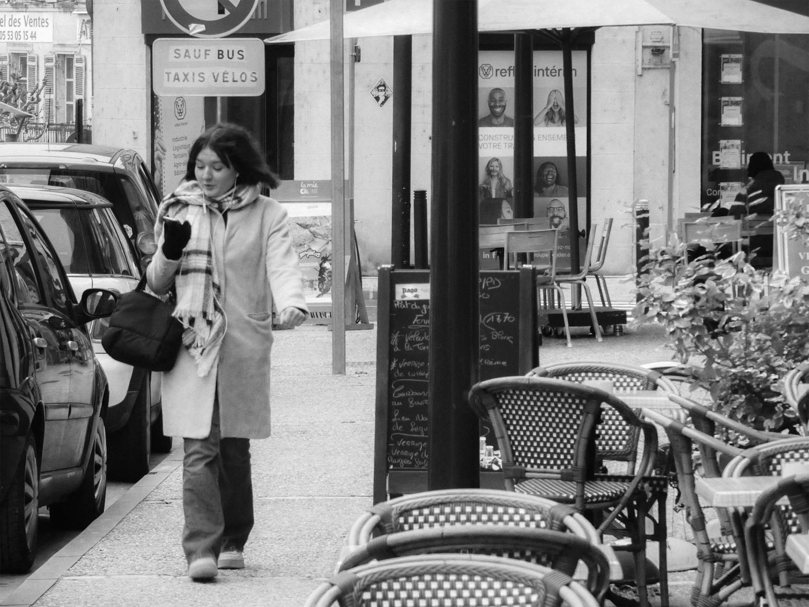 City Pedestrian Pov Photos, Download The BEST Free City Pedestrian Pov ...