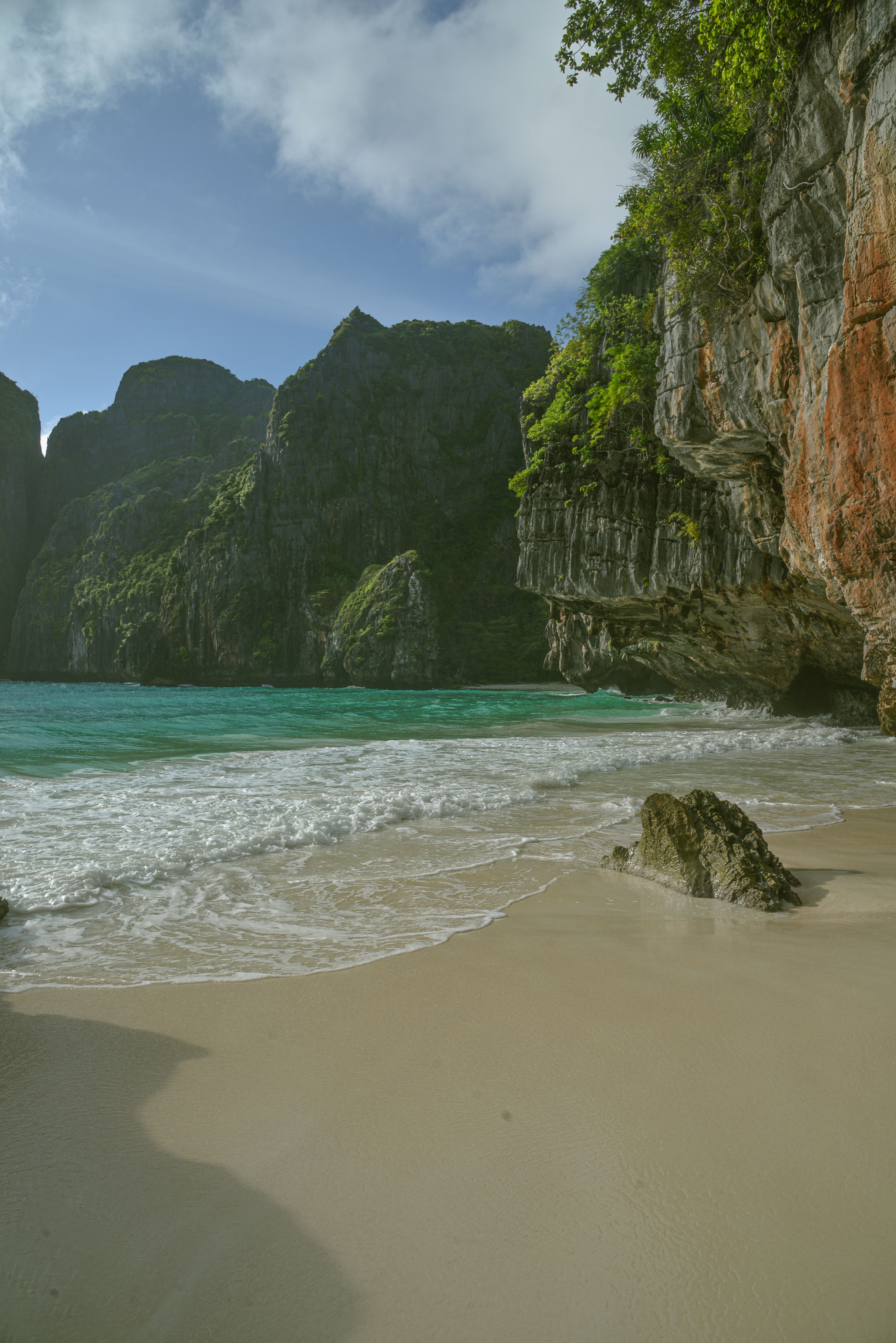 View of a Beach under Cliff · Free Stock Photo