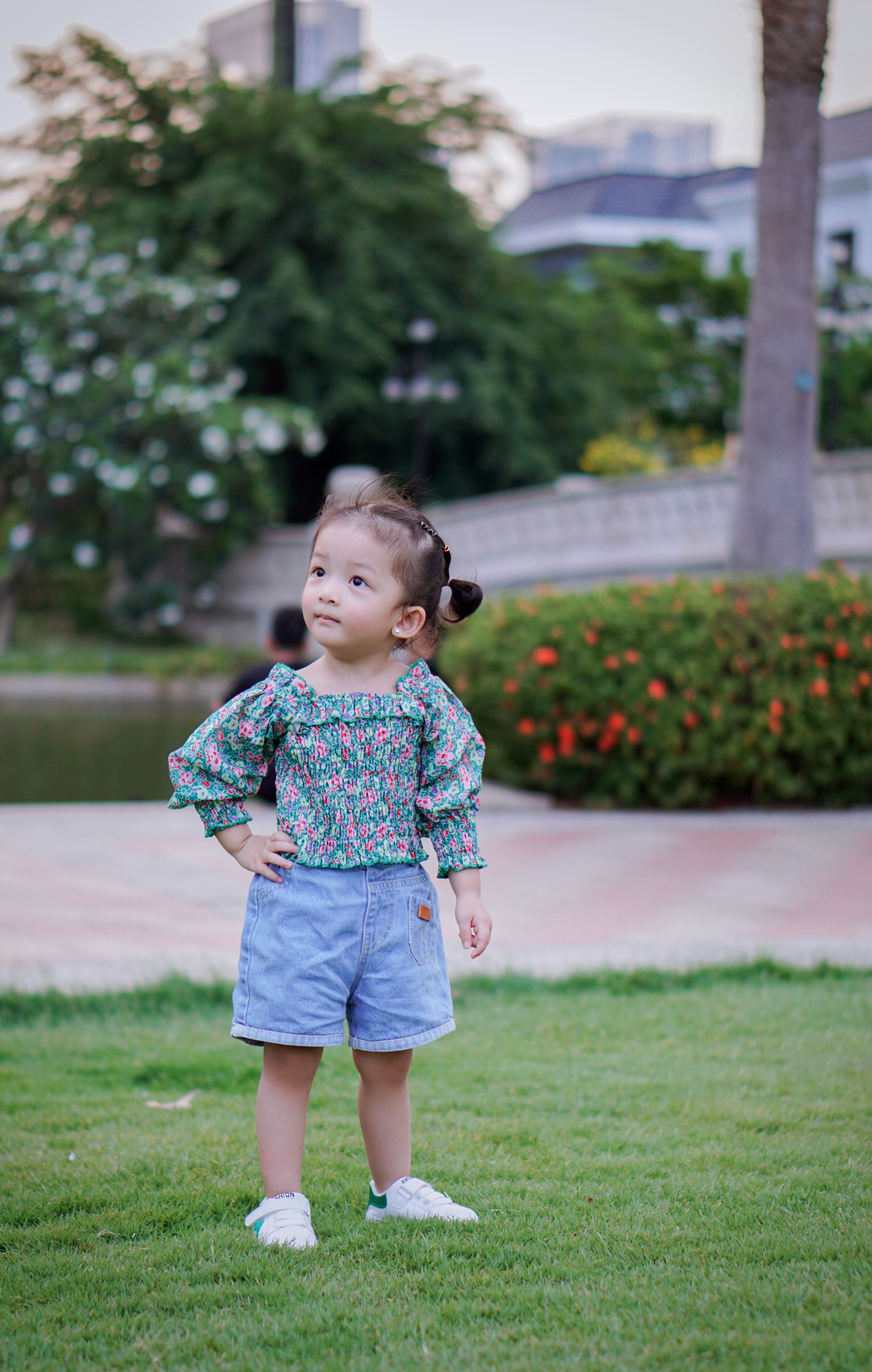 Child With Tatoo Photos, Download The BEST Free Child With Tatoo Stock ...