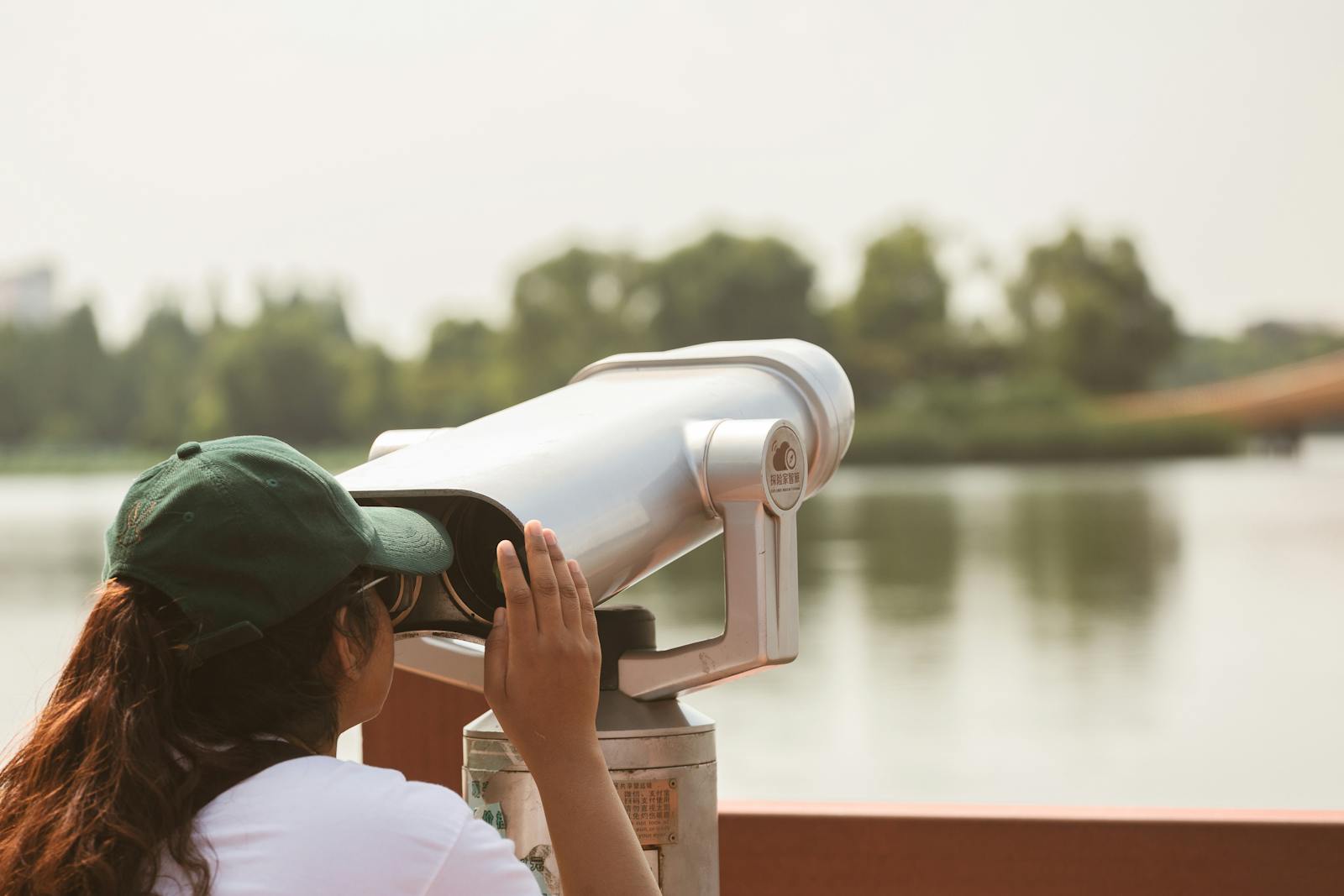 Telescope Looking Through Telescope Photos, Download The BEST Free ...