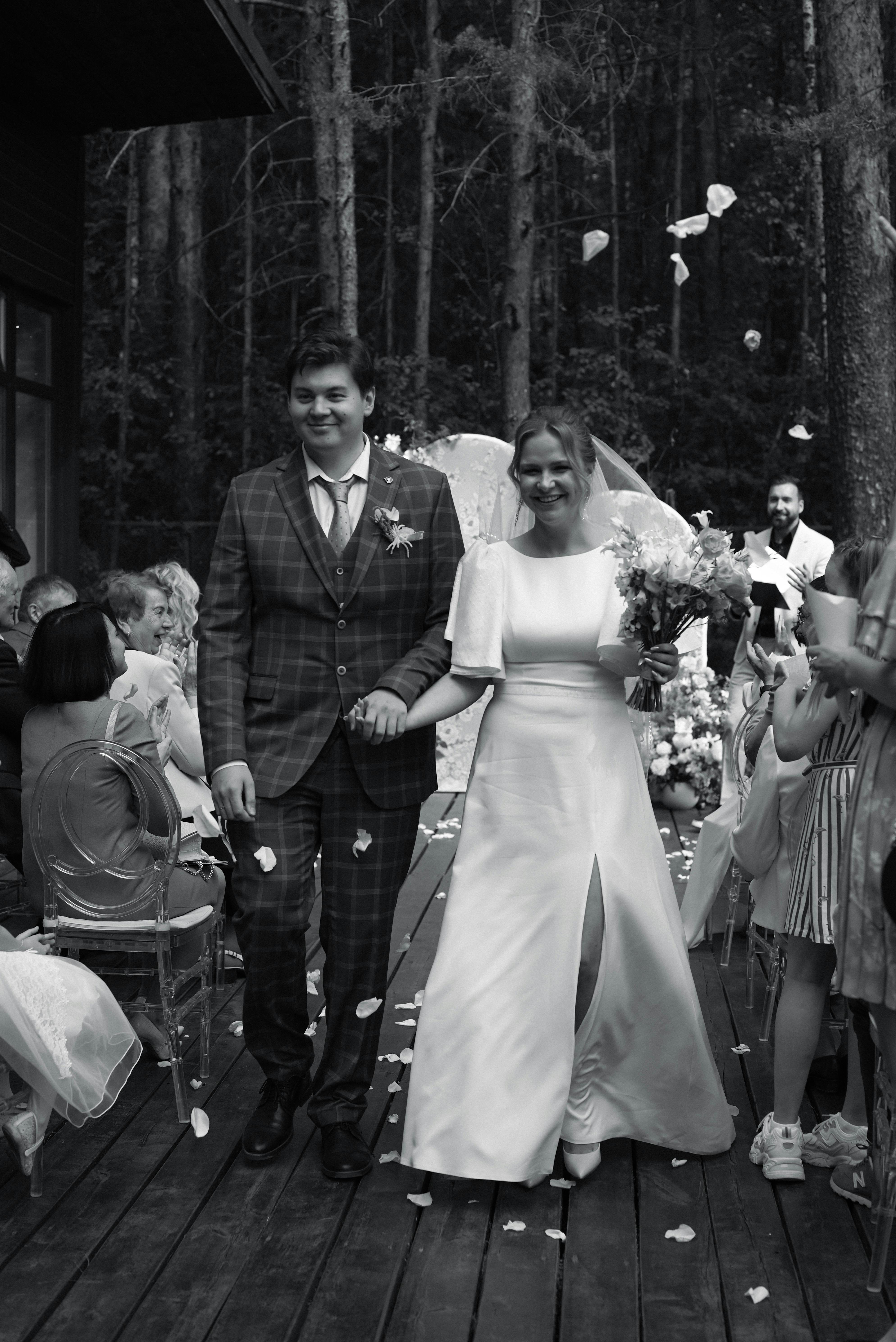 Hands of a Young Couple with their Little Fingers Interlinked · Free ...