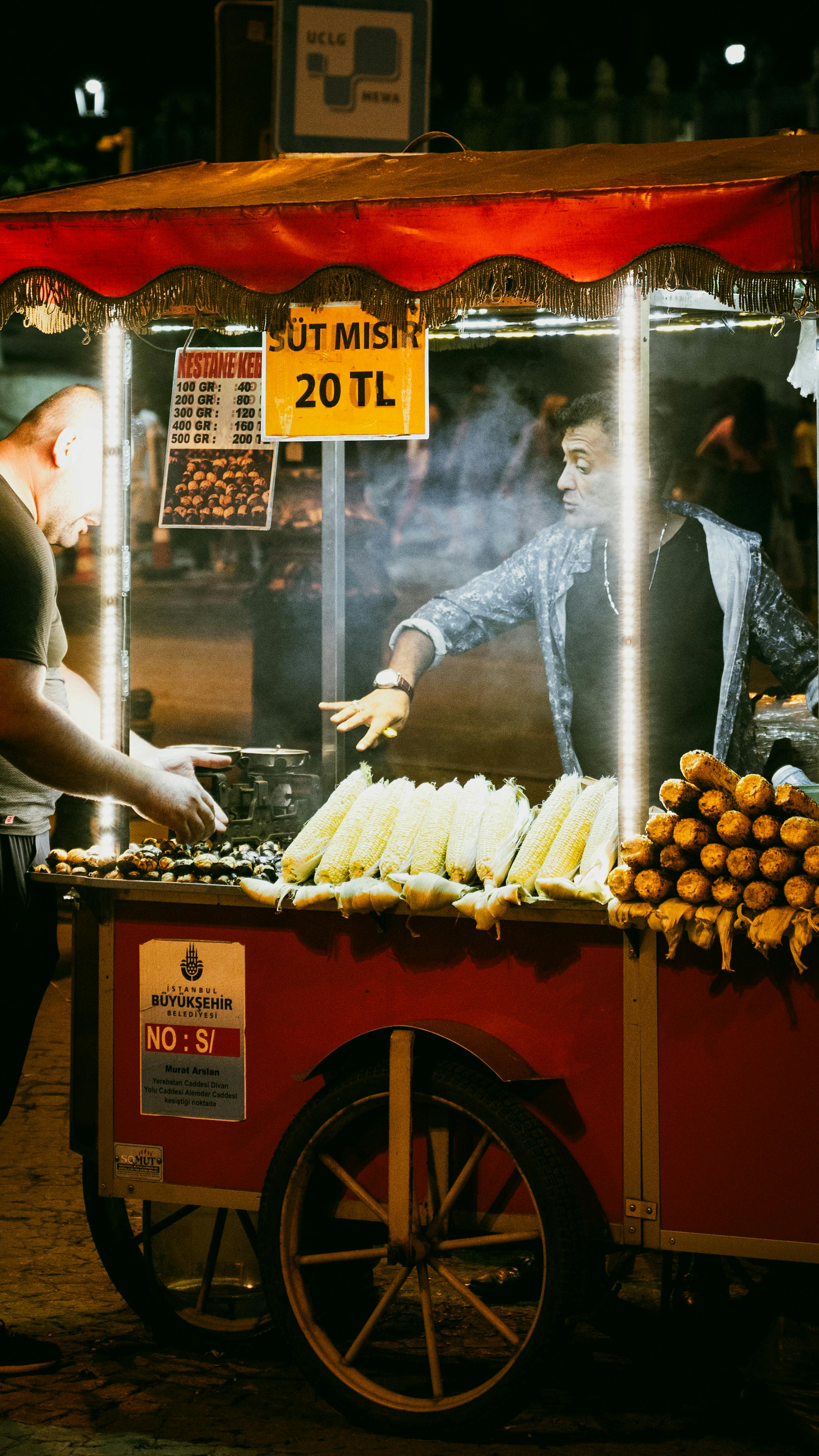Food Stand in Town in Turkey at Night · Free Stock Photo
