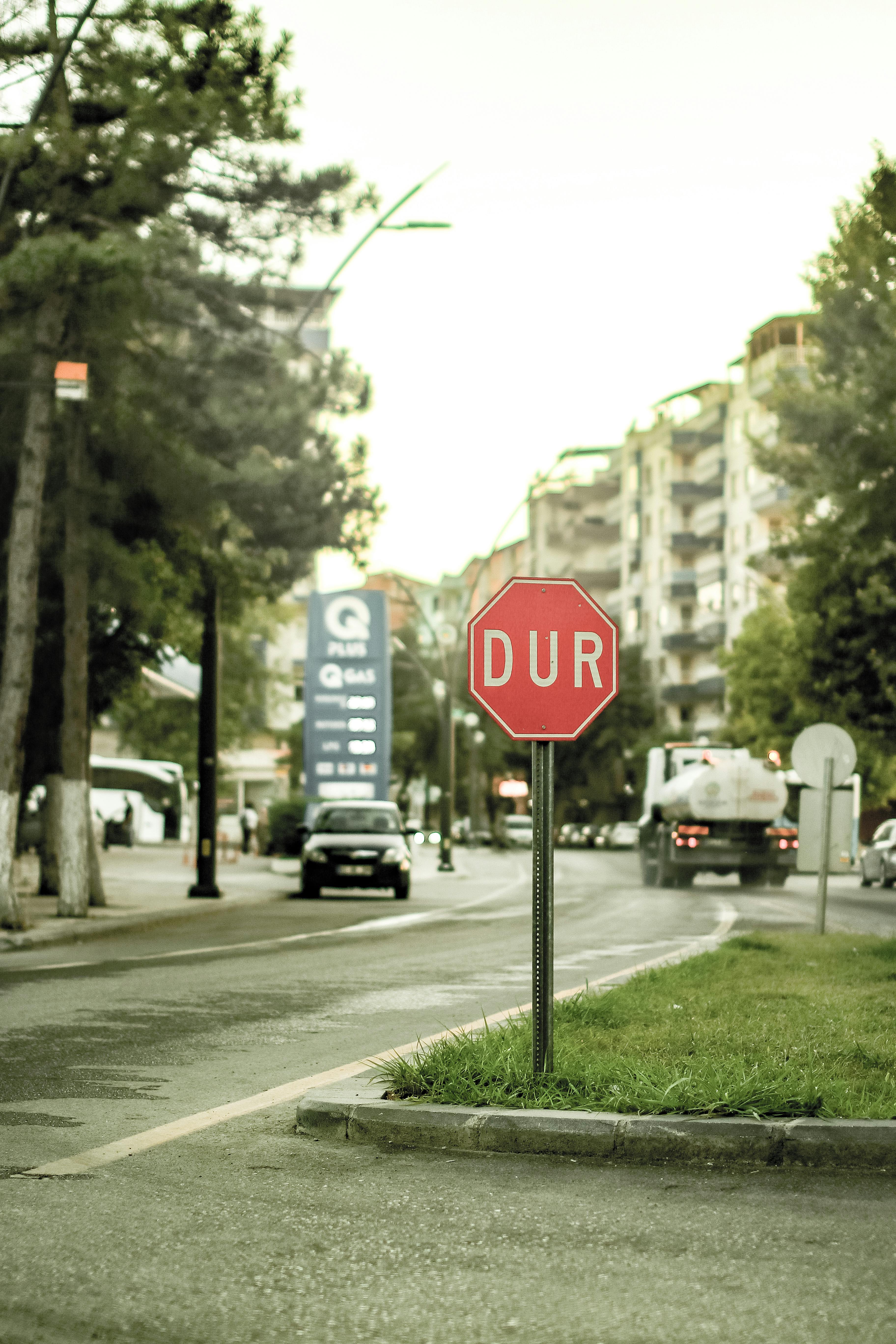 A Stop Sign in Turkish · Free Stock Photo