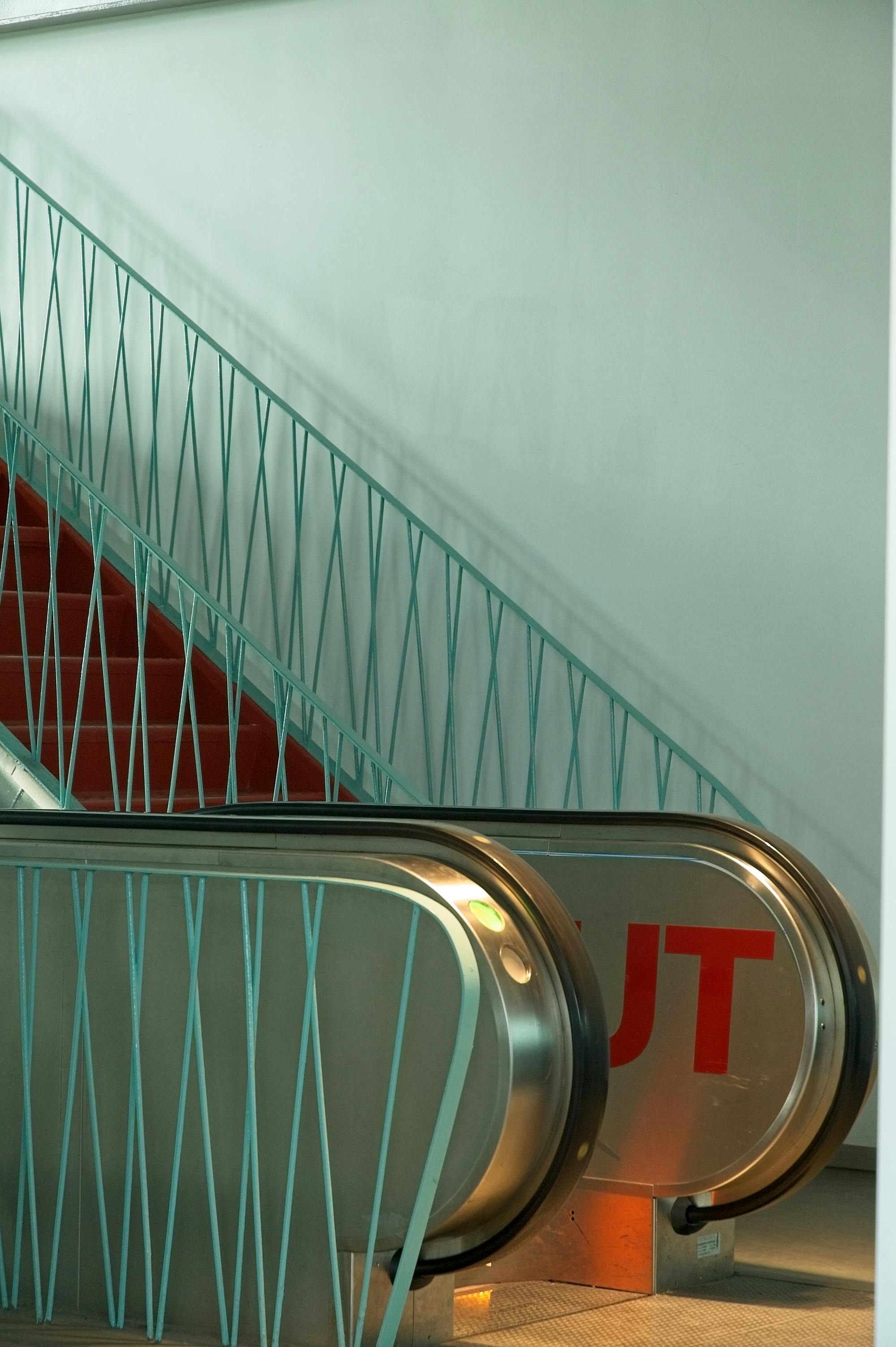 Escalator Drive Photos, Download The BEST Free Escalator Drive Stock ...