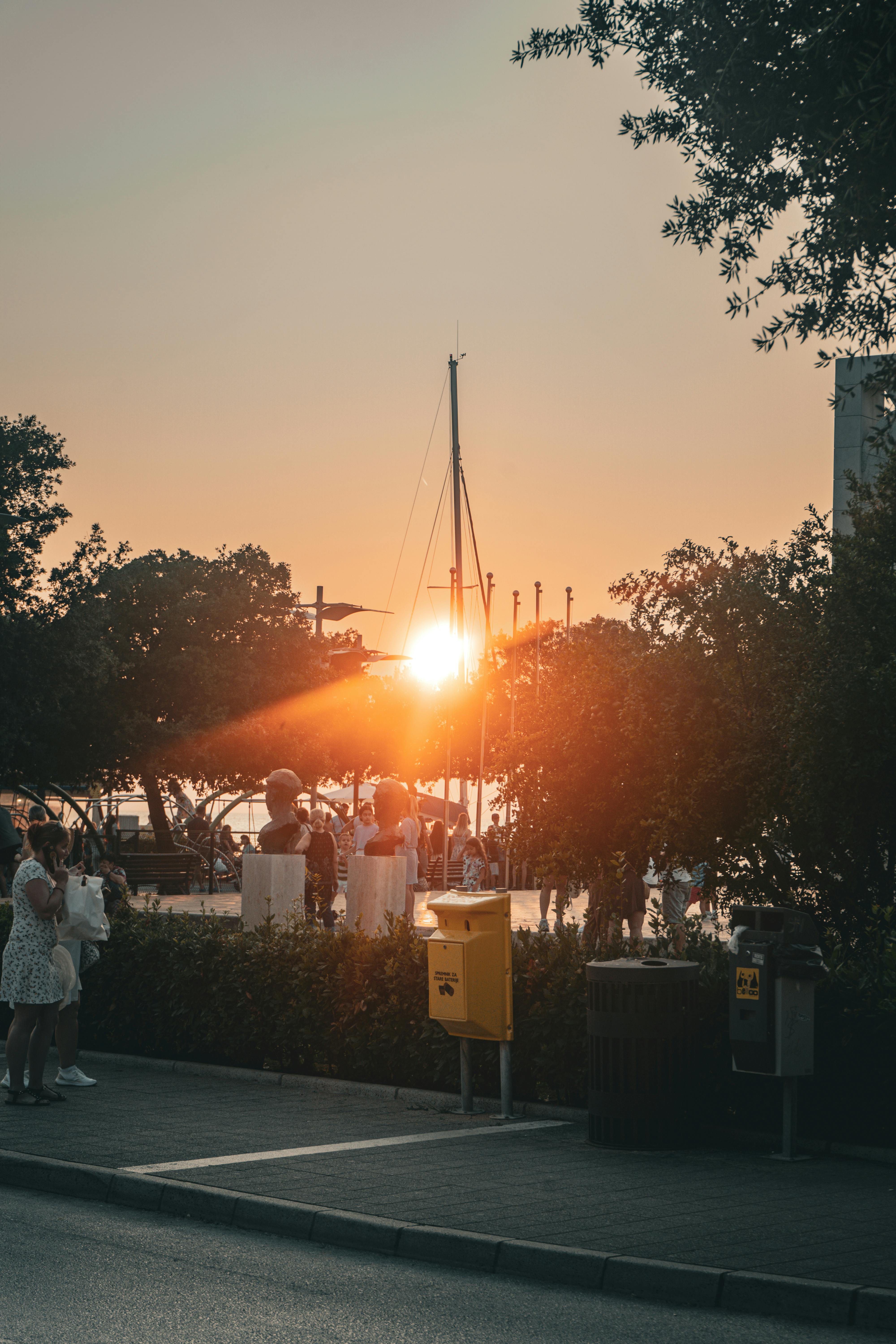 Sunset Sunlight over Sidewalk in Town · Free Stock Photo