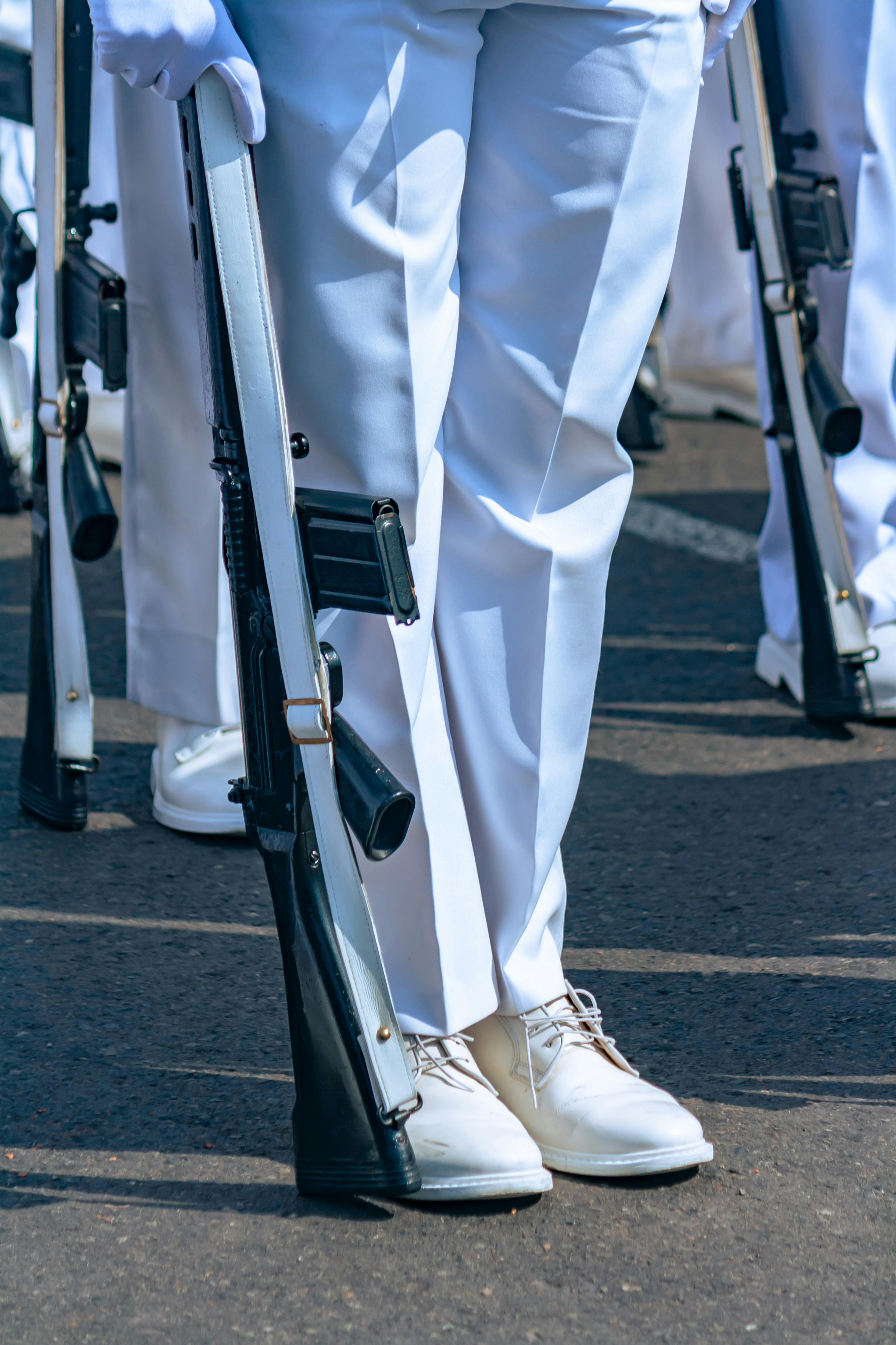 Legs Plates Photos, Download The BEST Free Legs Plates Stock Photos ...