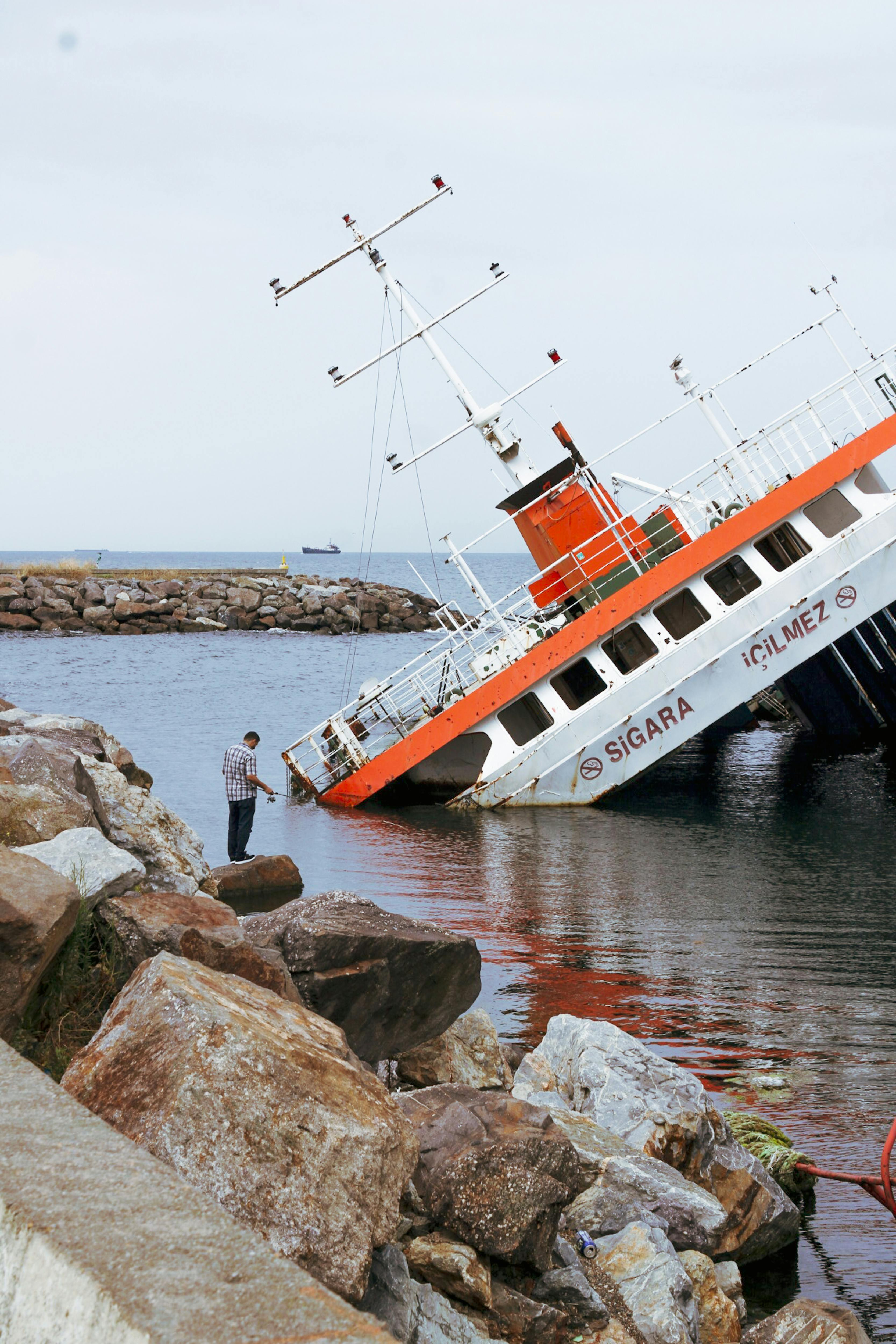 Vessel Entry Photos, Download The BEST Free Vessel Entry Stock Photos ...