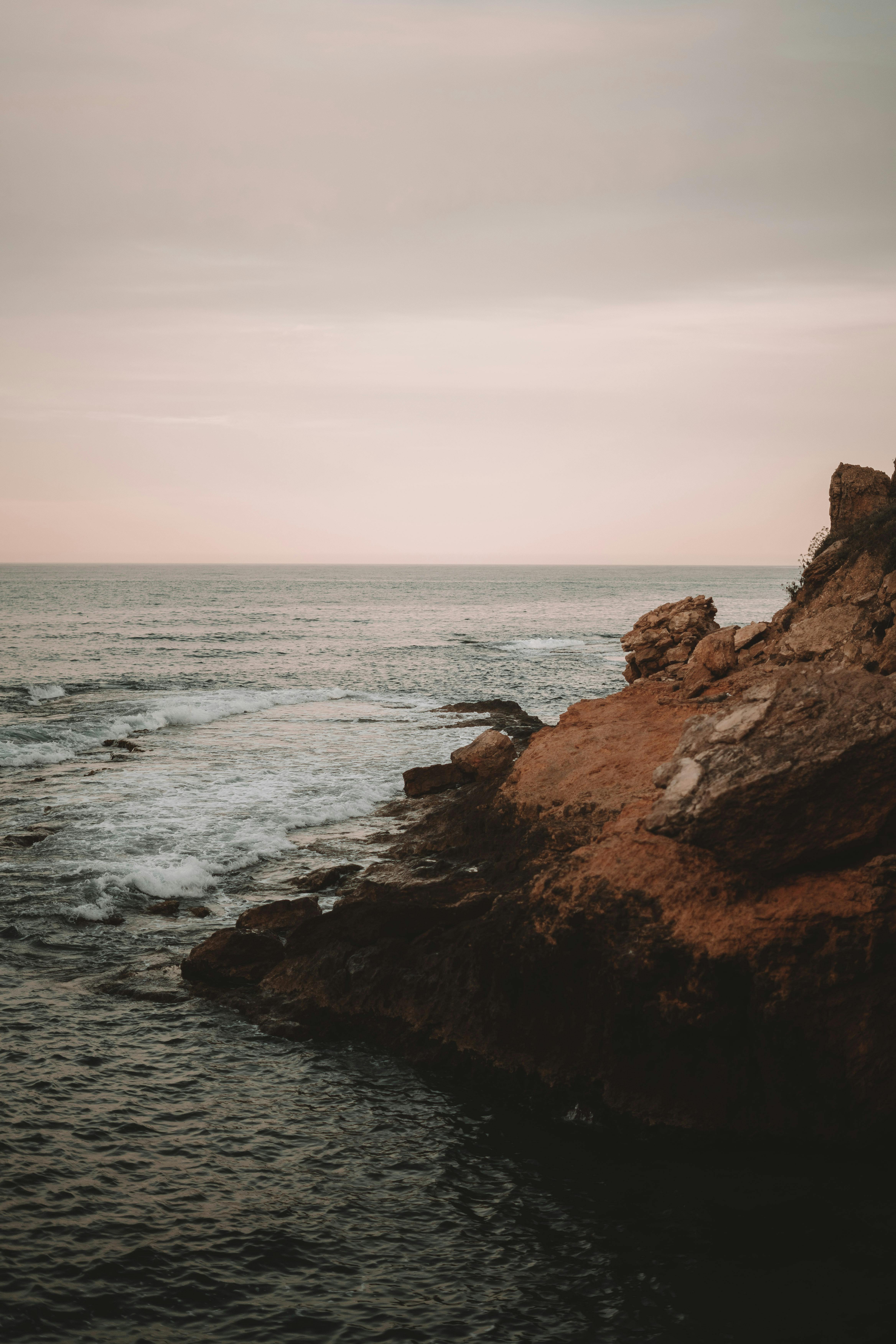 Sea Shore Scenery · Free Stock Photo