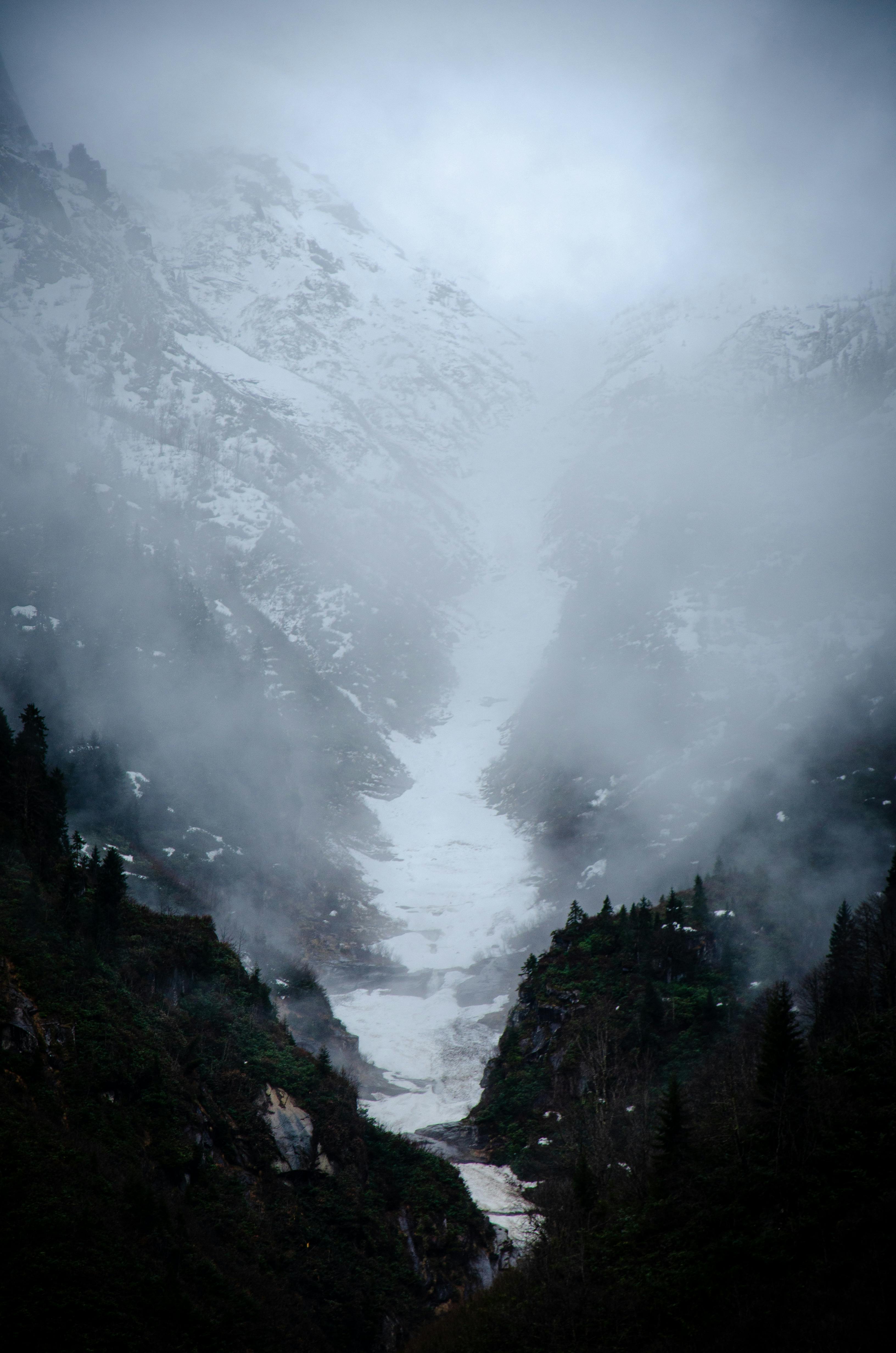Mountain and Valley in Snow · Free Stock Photo