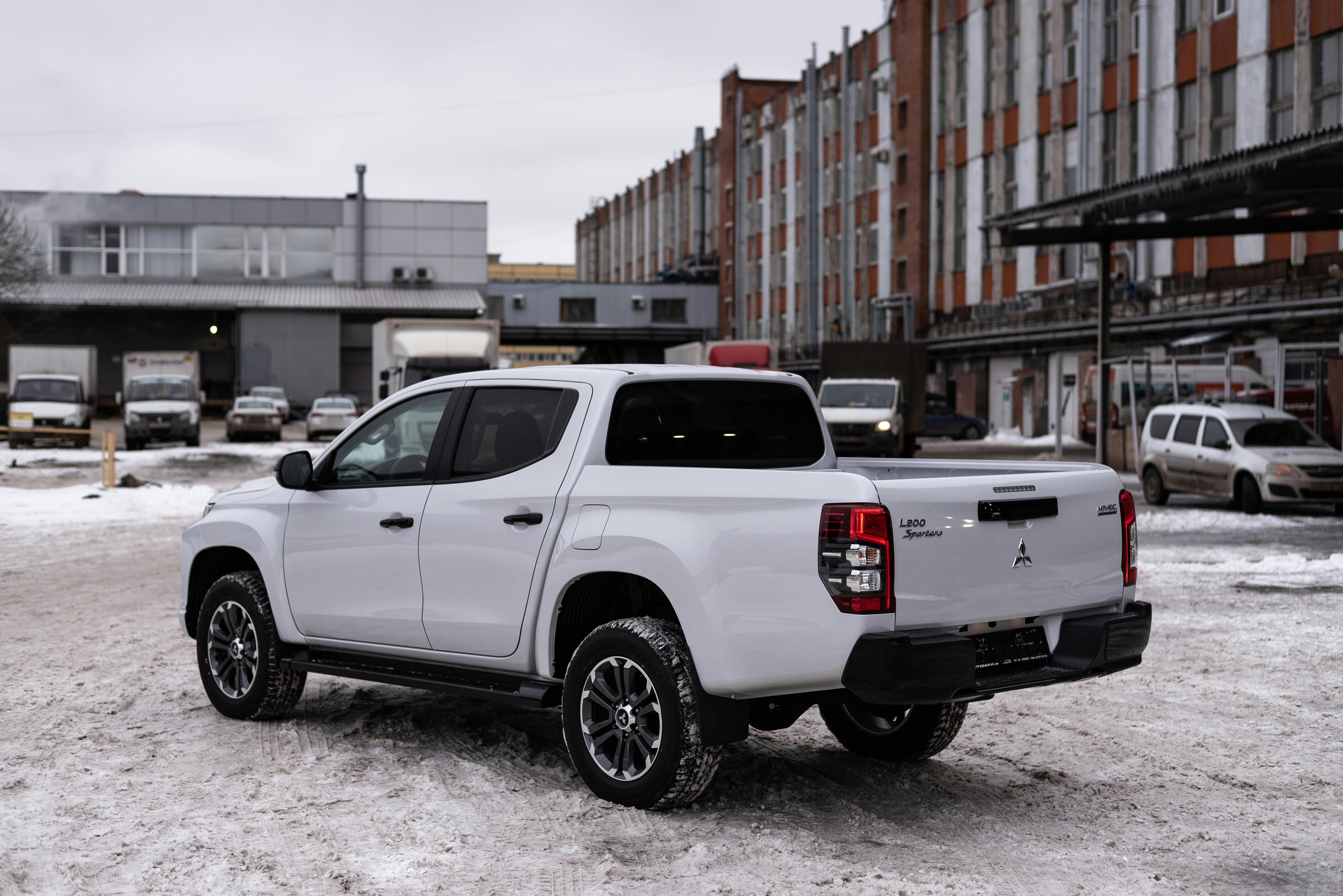 White Pick Up on a Parking · Free Stock Photo