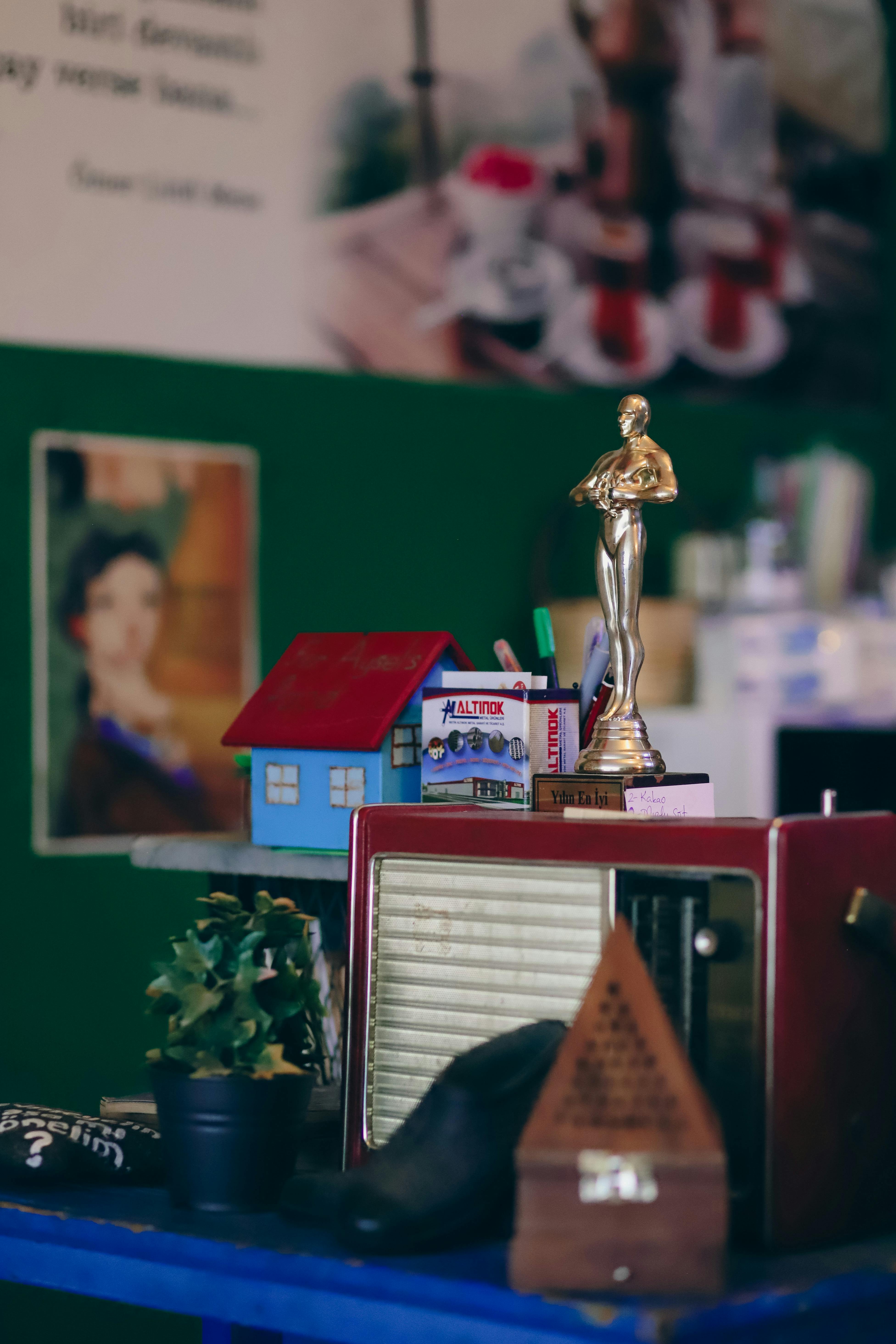 Oscar Award Statue Photos, Download The BEST Free Oscar Award Statue ...