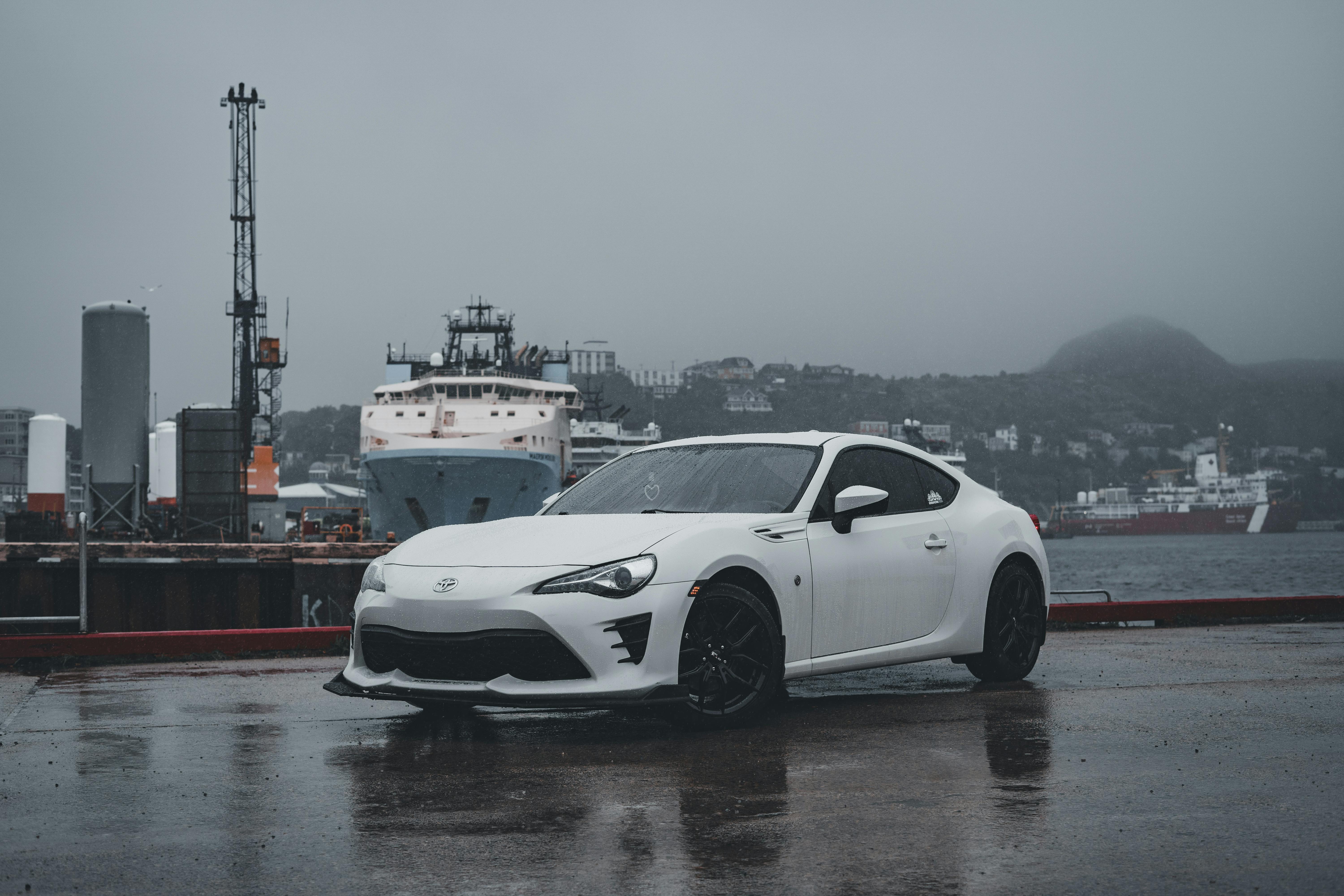 Photo of a White Vehicle · Free Stock Photo