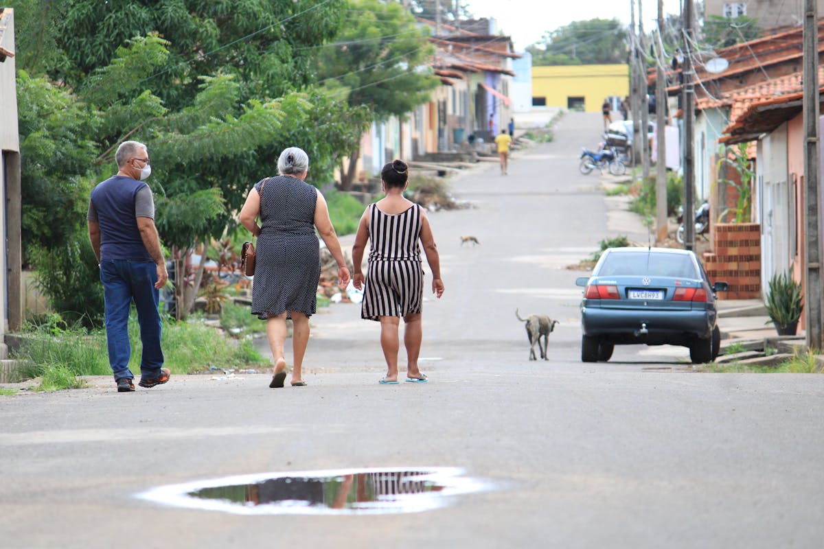 Residents Photos, Download The BEST Free Residents Stock Photos & HD Images