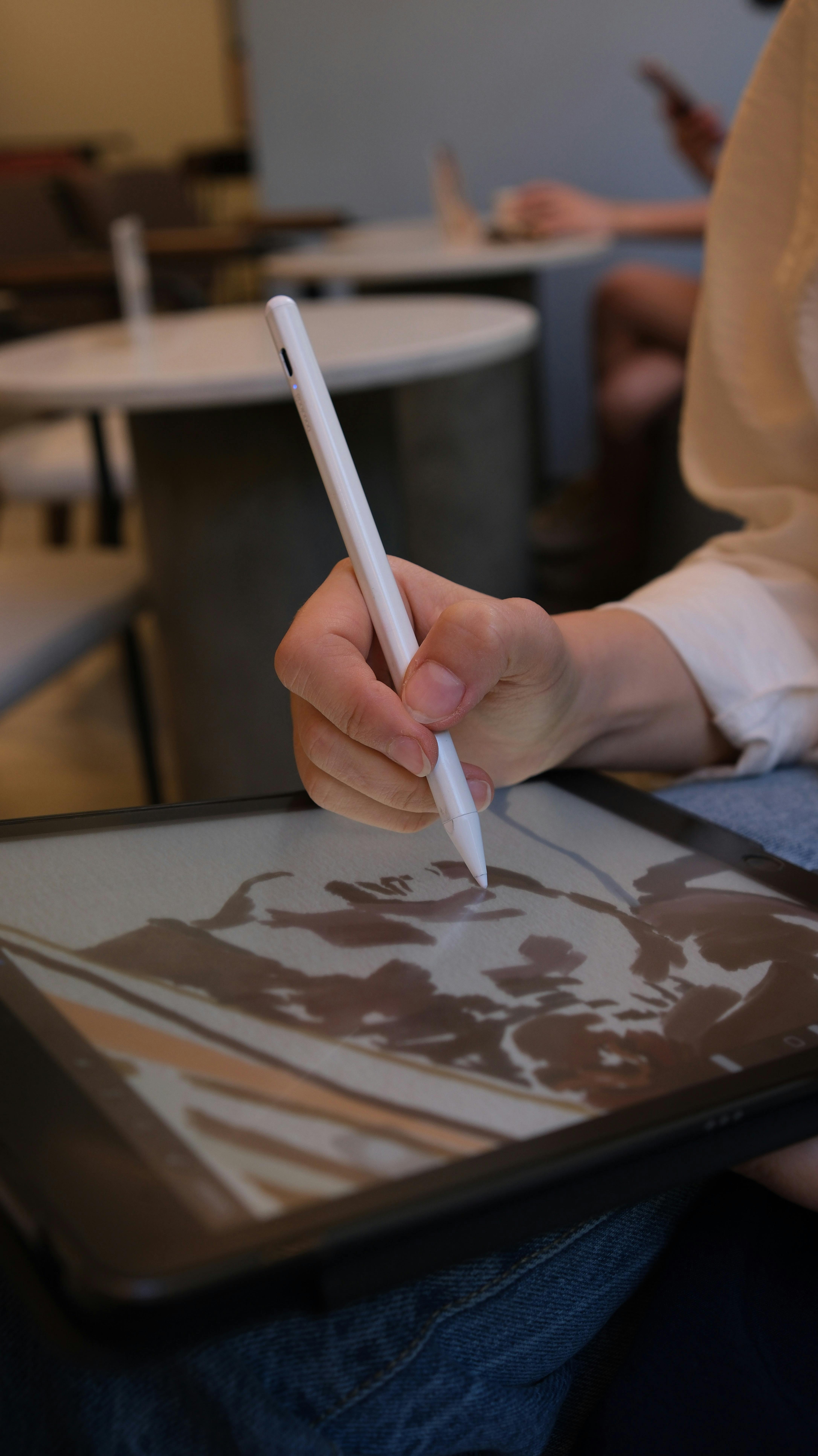 Hand Drawing with Pencil on Tablet · Free Stock Photo