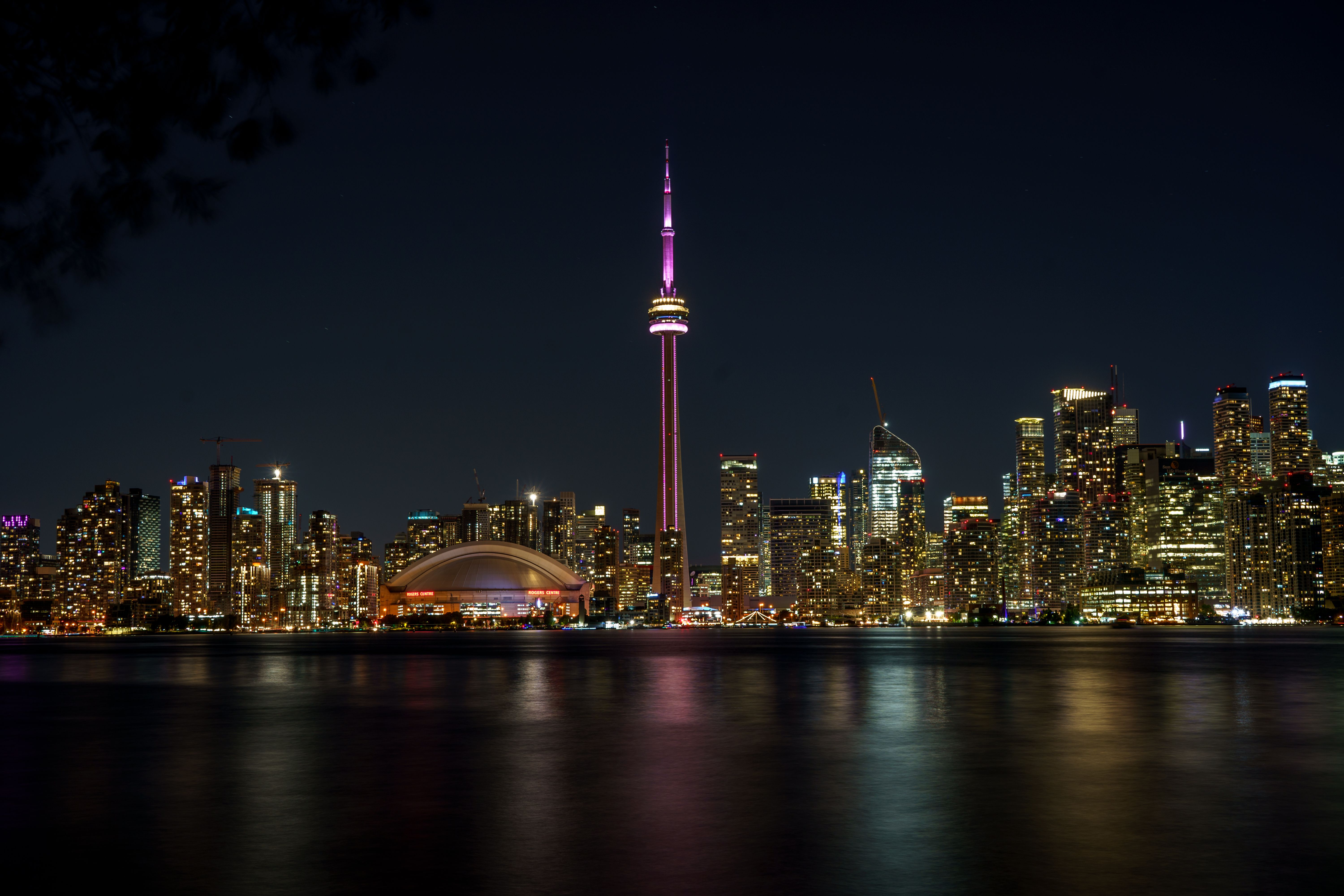 Waterfront of Toronto at Sunset · Free Stock Photo