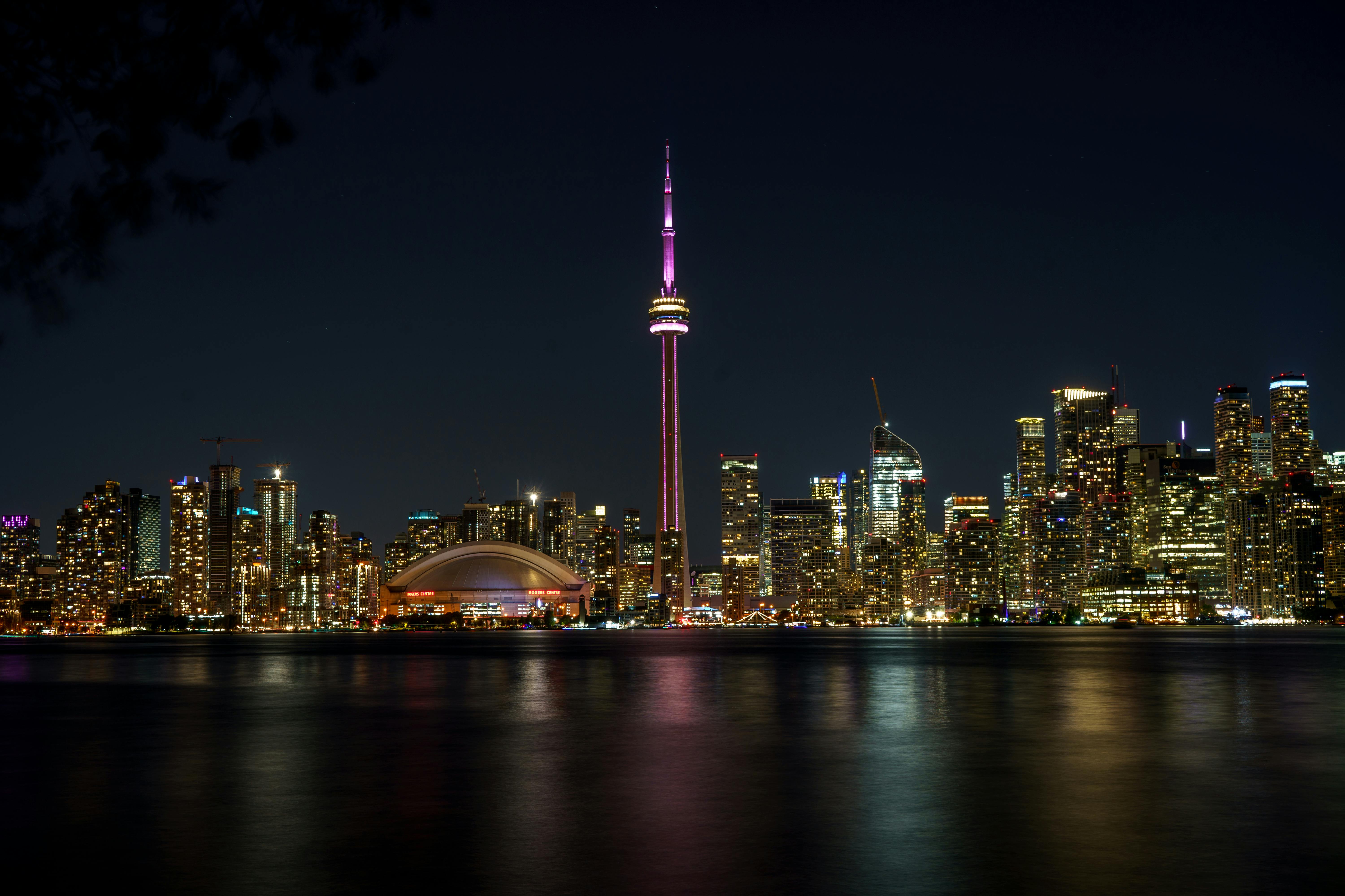 Toronto at Night · Free Stock Photo