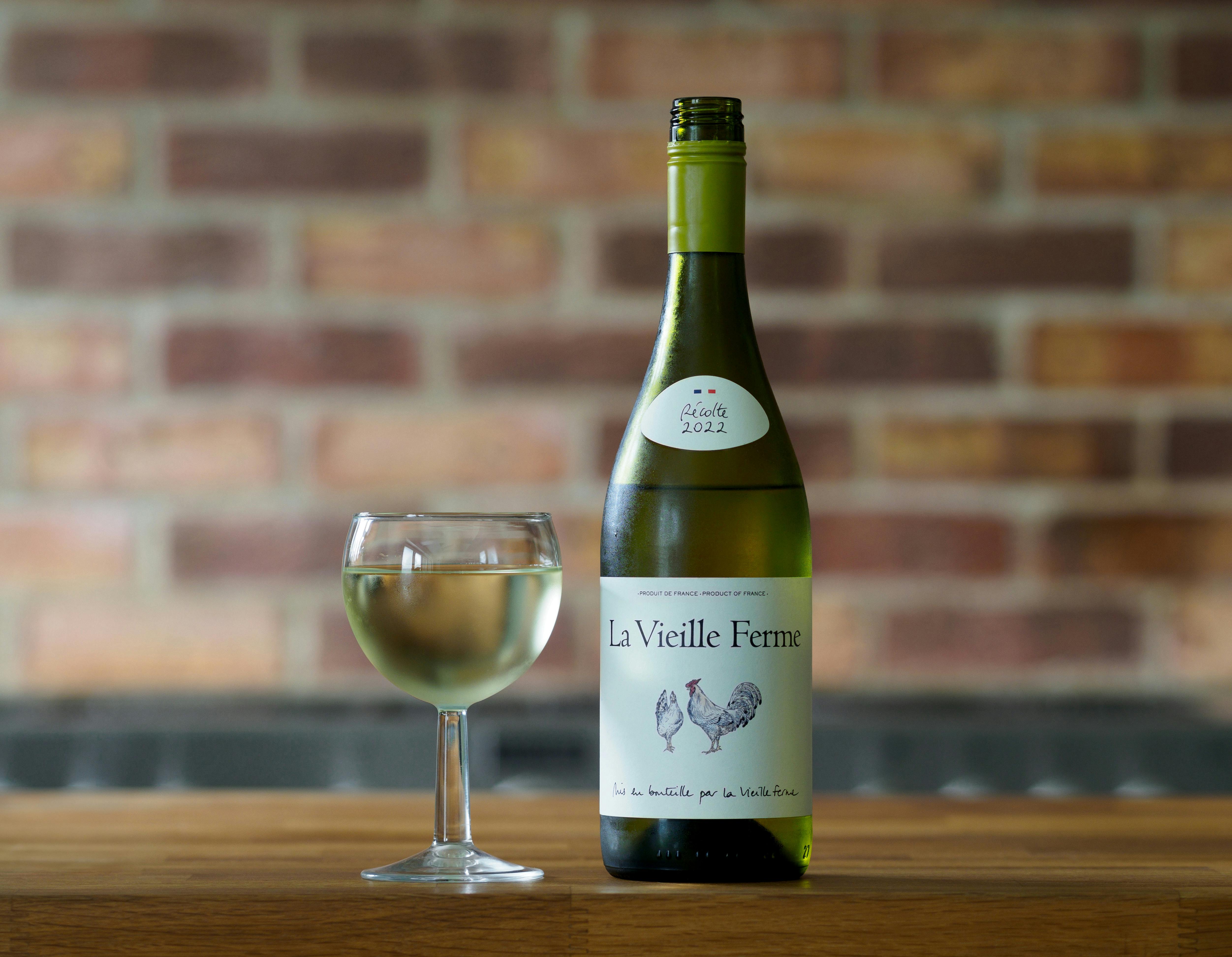 White Wine · Free Stock Photo