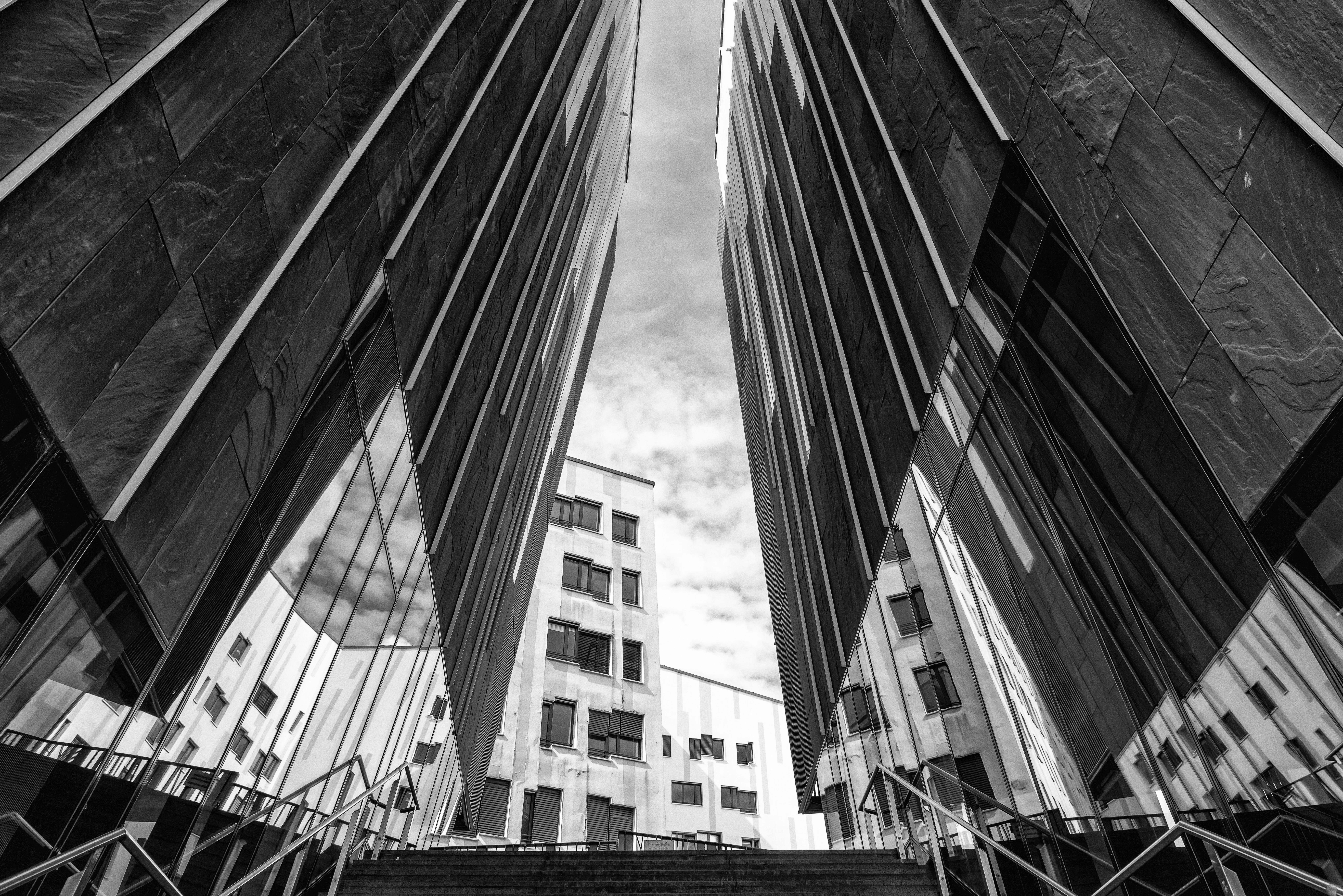 Urban Modern Architecture · Free Stock Photo