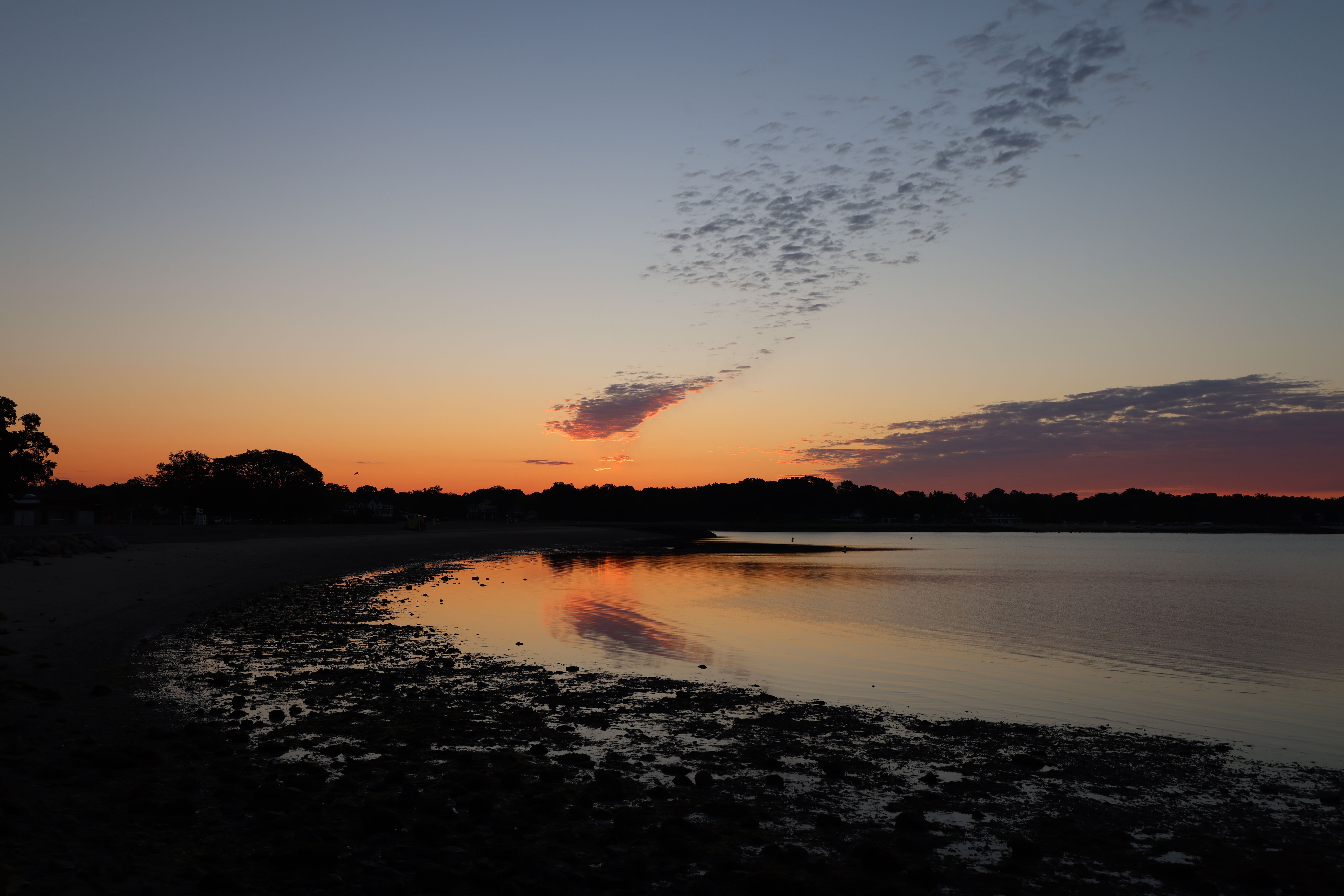 Calm Lake at Sunset · Free Stock Photo
