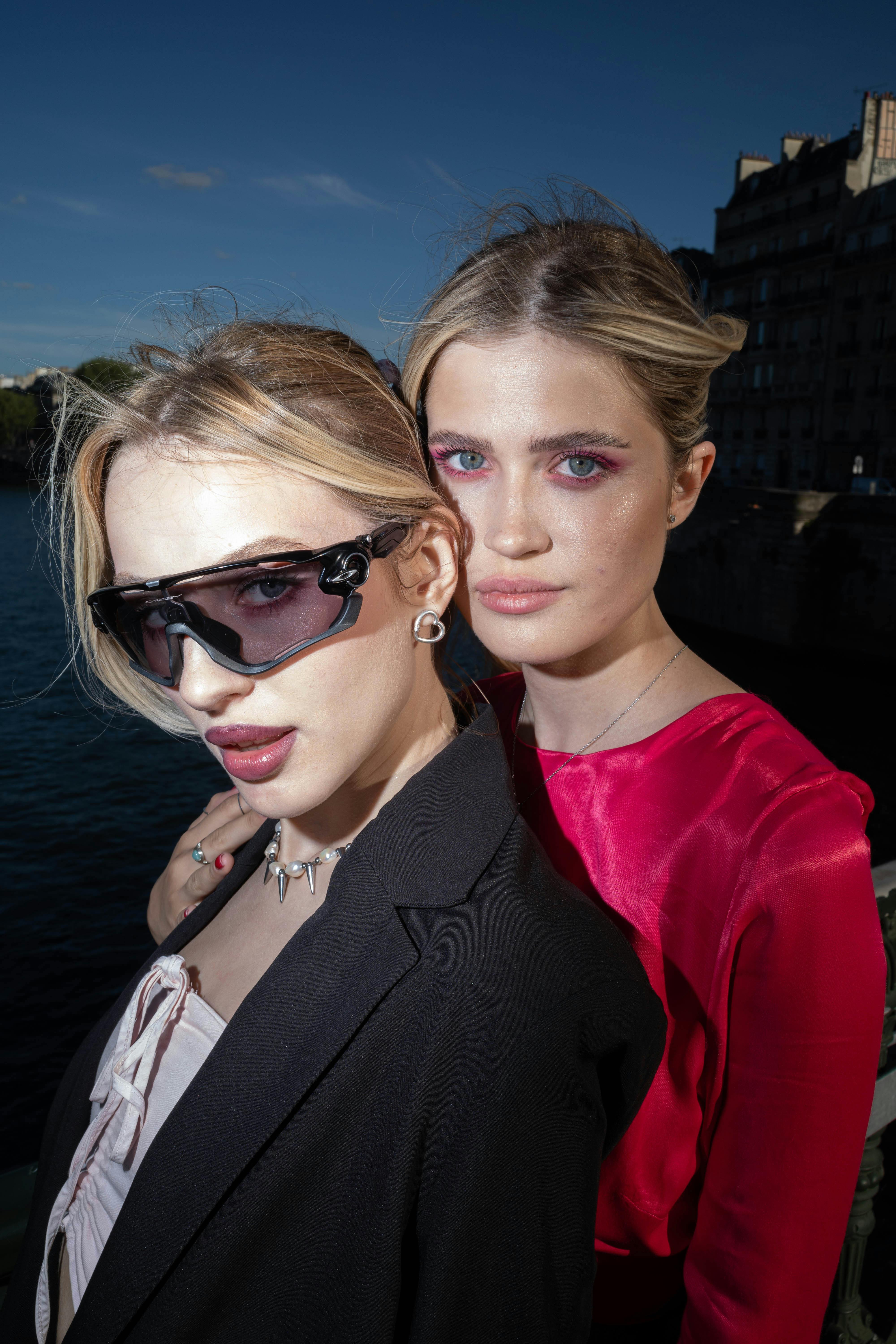 Women Standing Close Together · Free Stock Photo