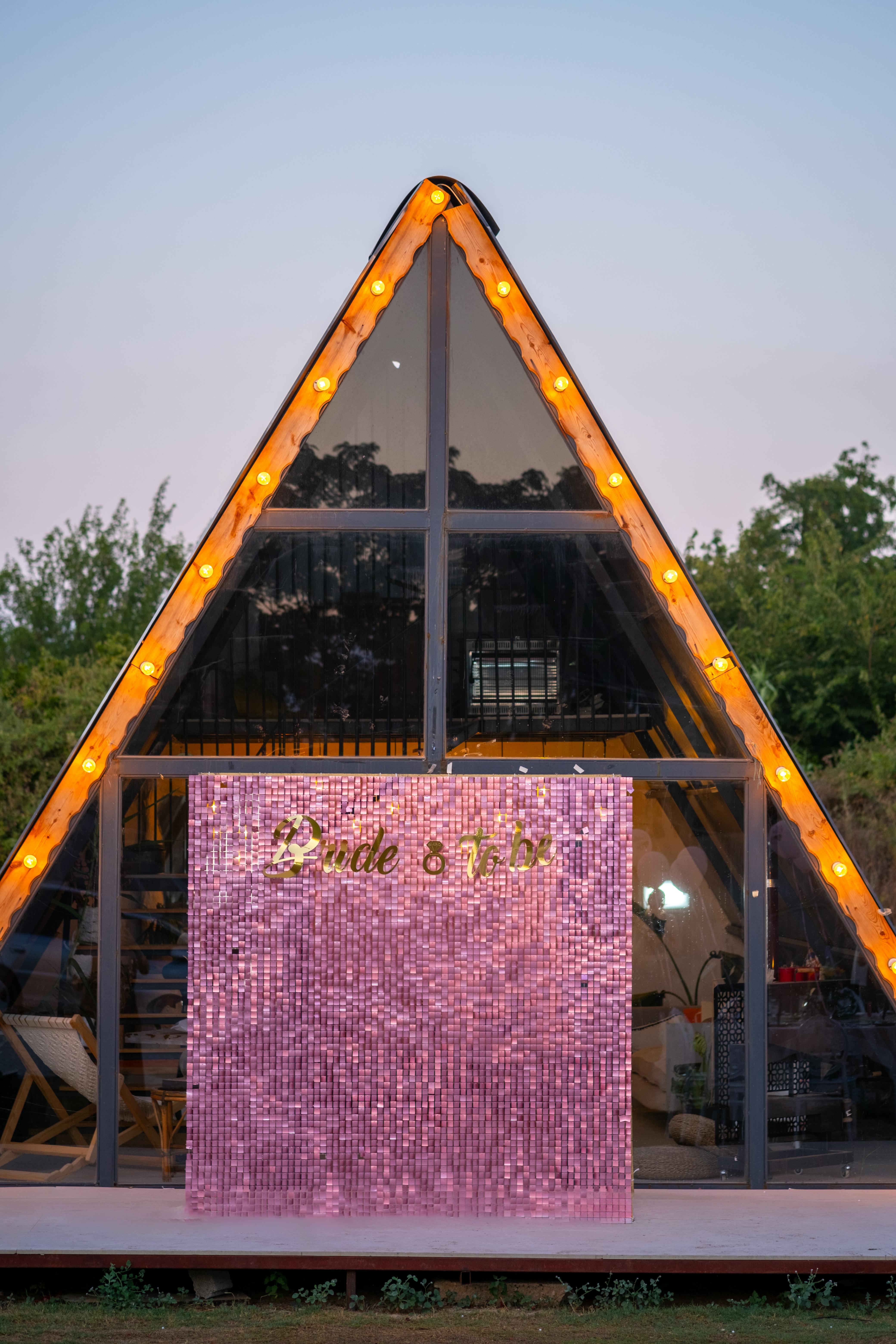 A Modern Triangle House in the Forest · Free Stock Photo