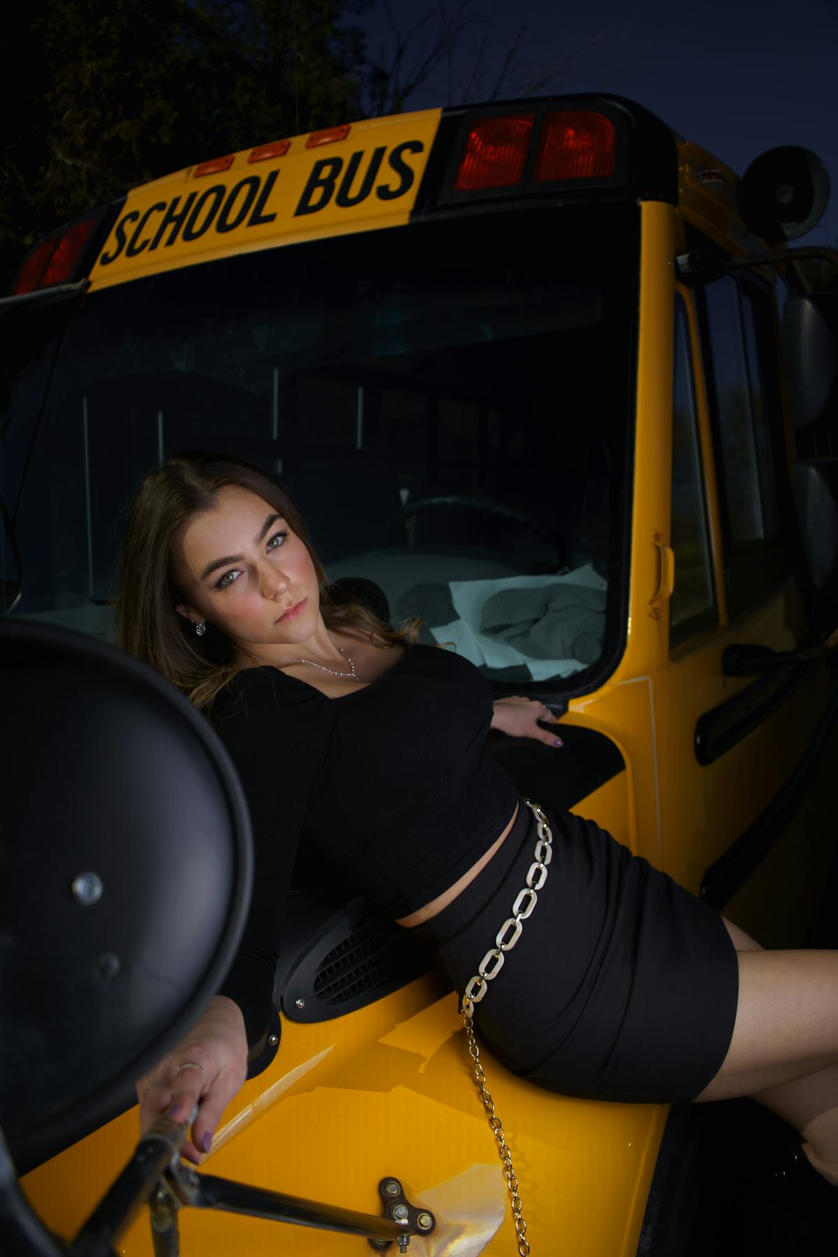 Beautiful Girl On Bus Photos, Download The BEST Free Beautiful Girl On ...