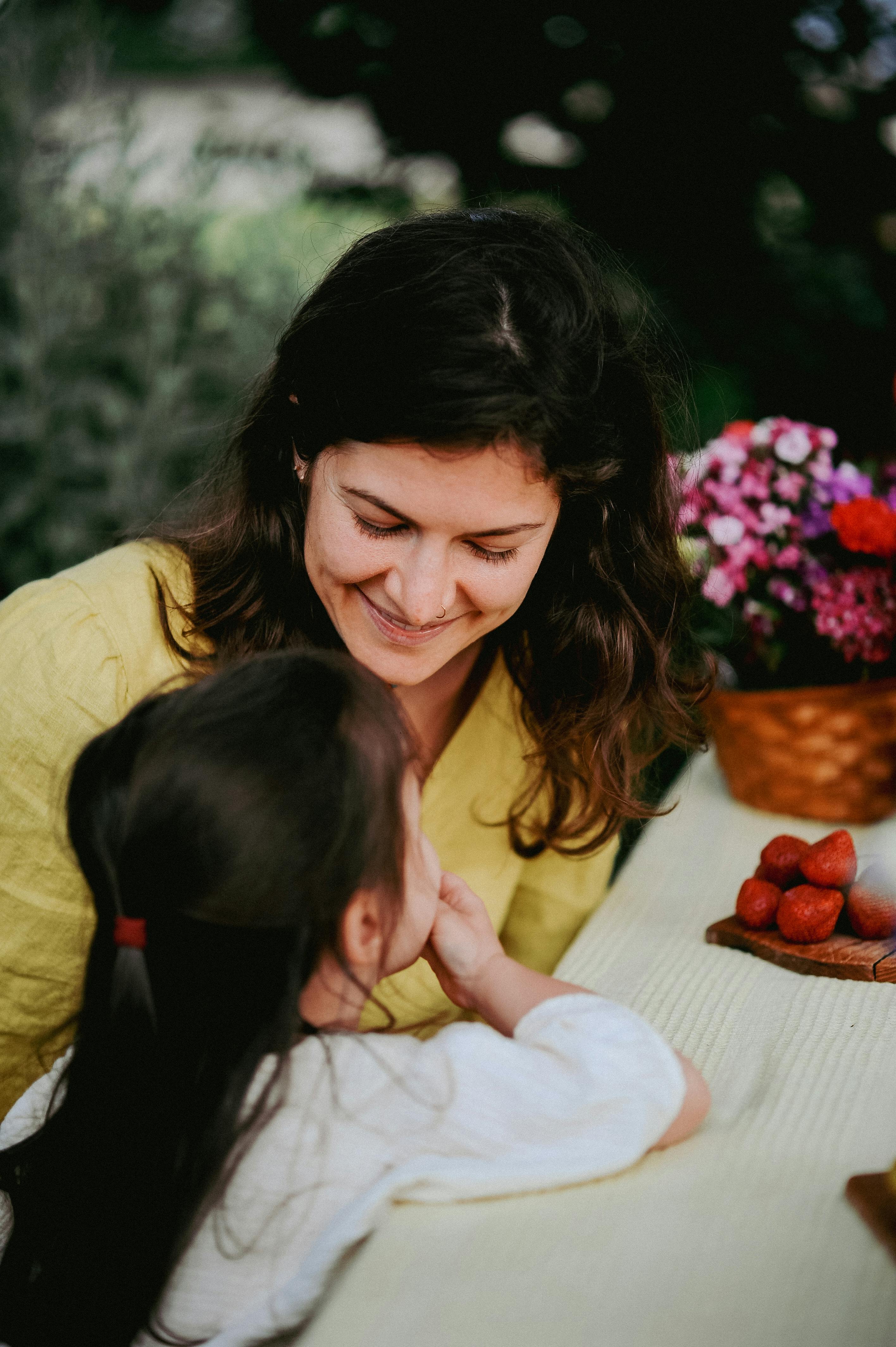 Desktop Backgrounds Mom And Daughter Photos, Download The BEST Free ...