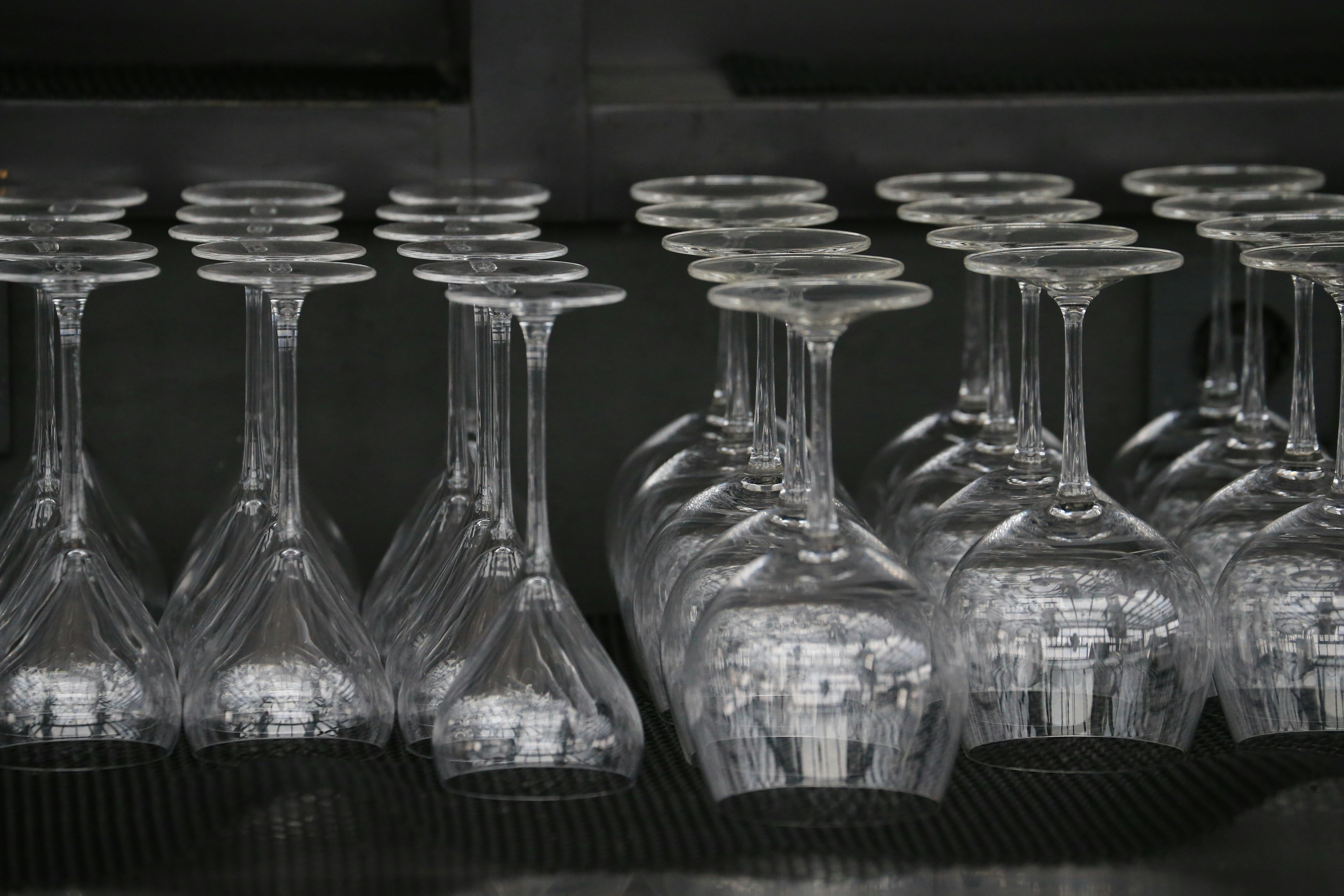 Glasses in Rows · Free Stock Photo