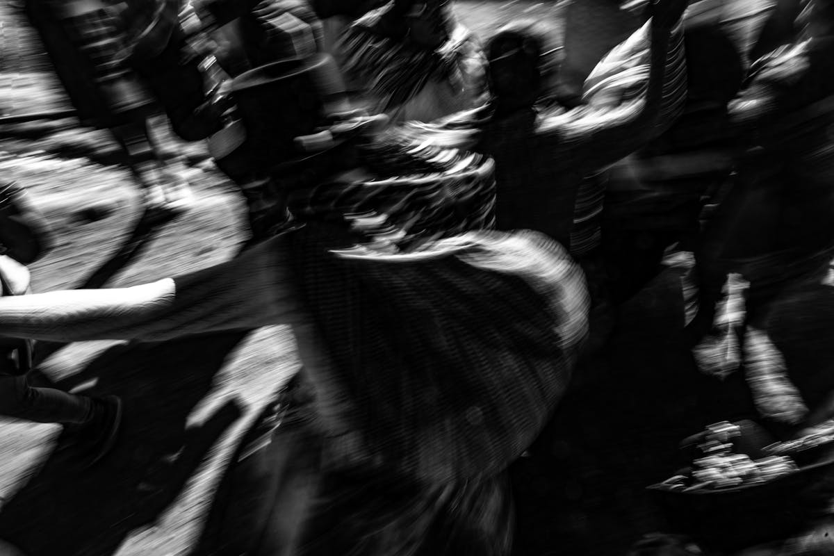 A Group Of People Moving Photos, Download The BEST Free A Group Of ...