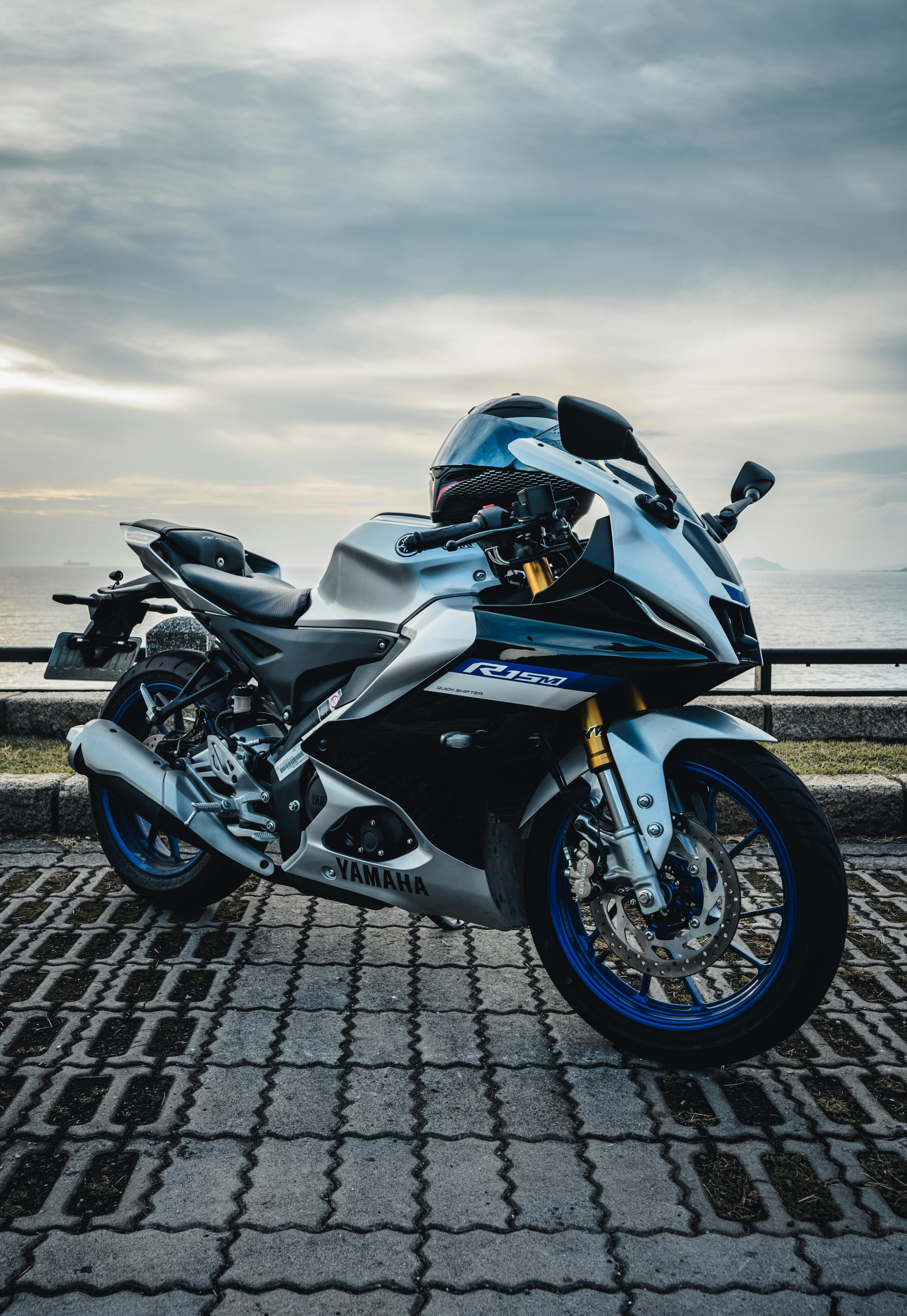 Yamaha YZF-R15 Sport Bike · Free Stock Photo