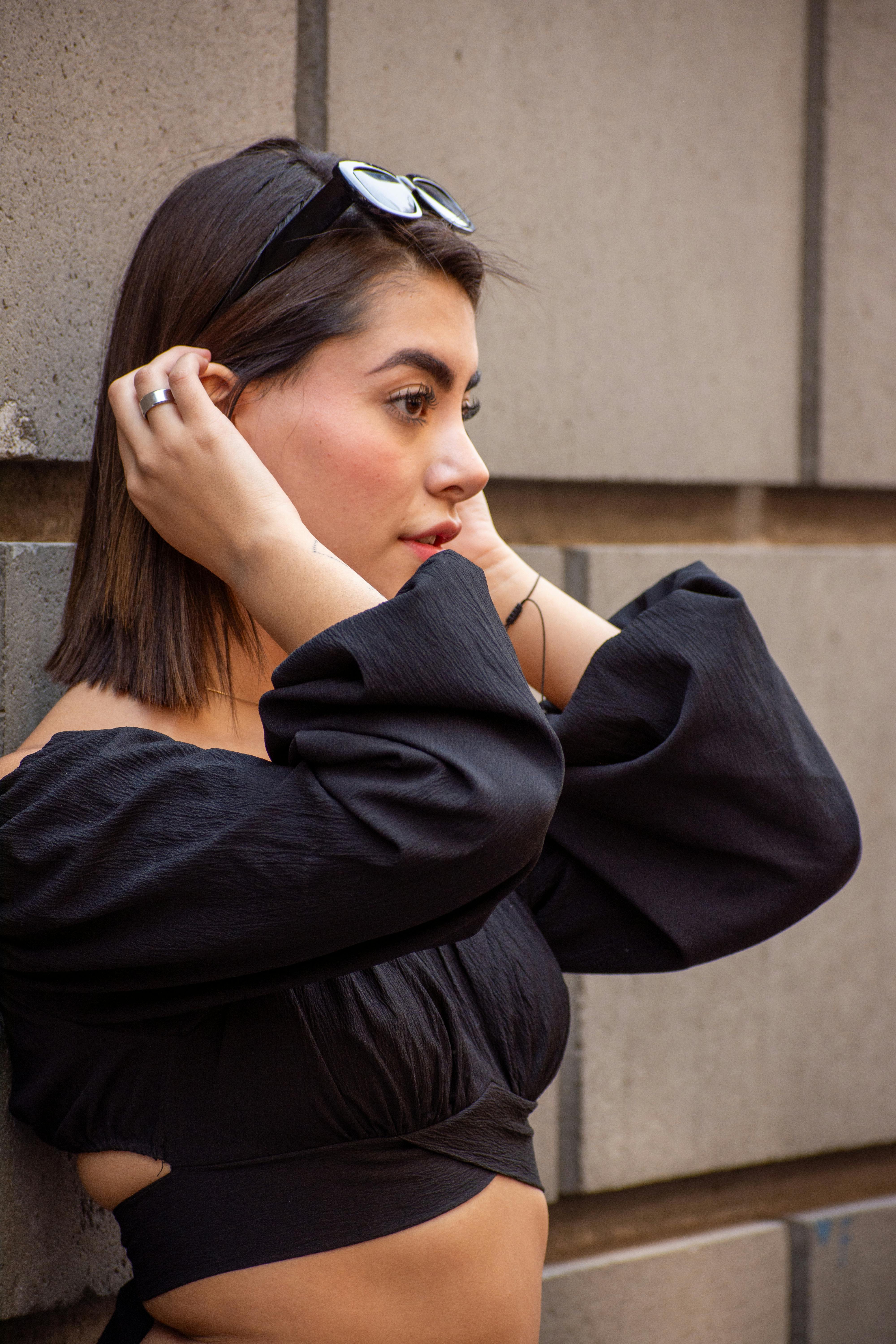 Model in Strapless Black Top with Long Sleeves · Free Stock Photo