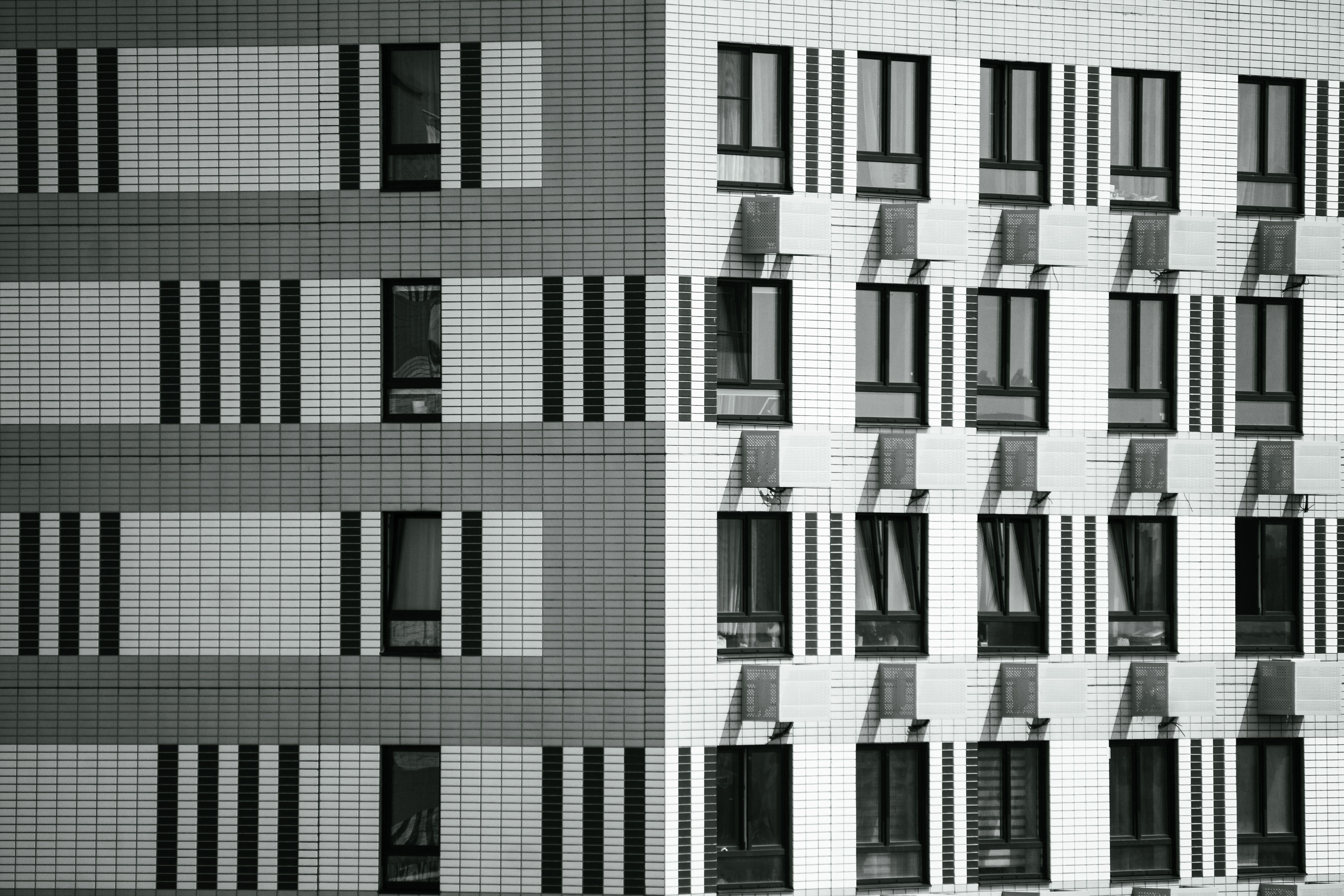 Simple Modern Facade of Residential Building · Free Stock Photo