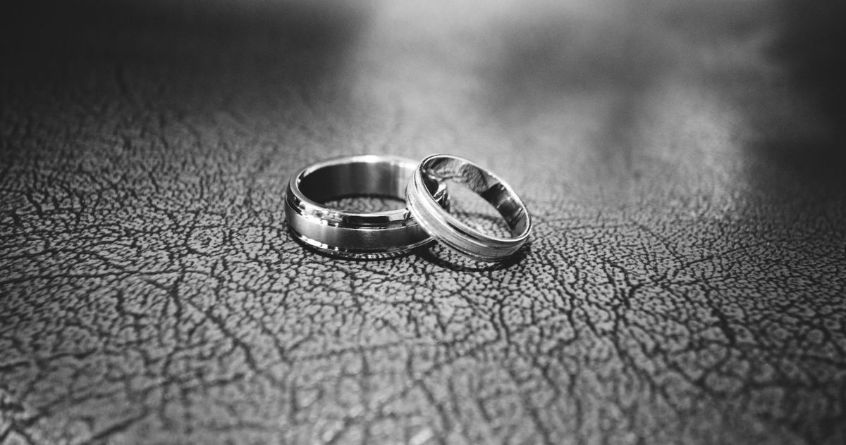 Wedding Rings Photos, Download The BEST Free Wedding Rings Stock Photos ...