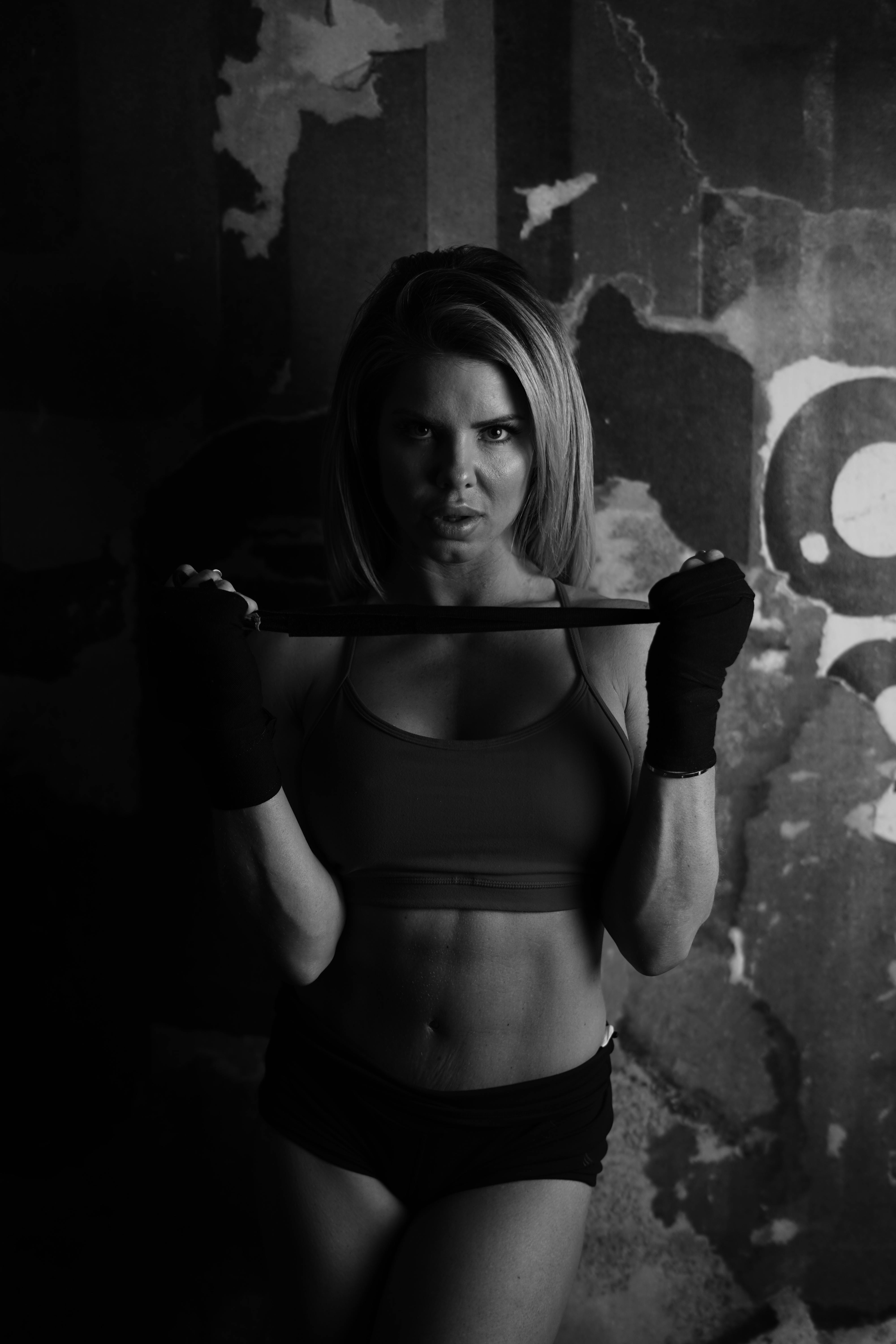 Full Body High Contrast Photos, Download The BEST Free Full Body High ...