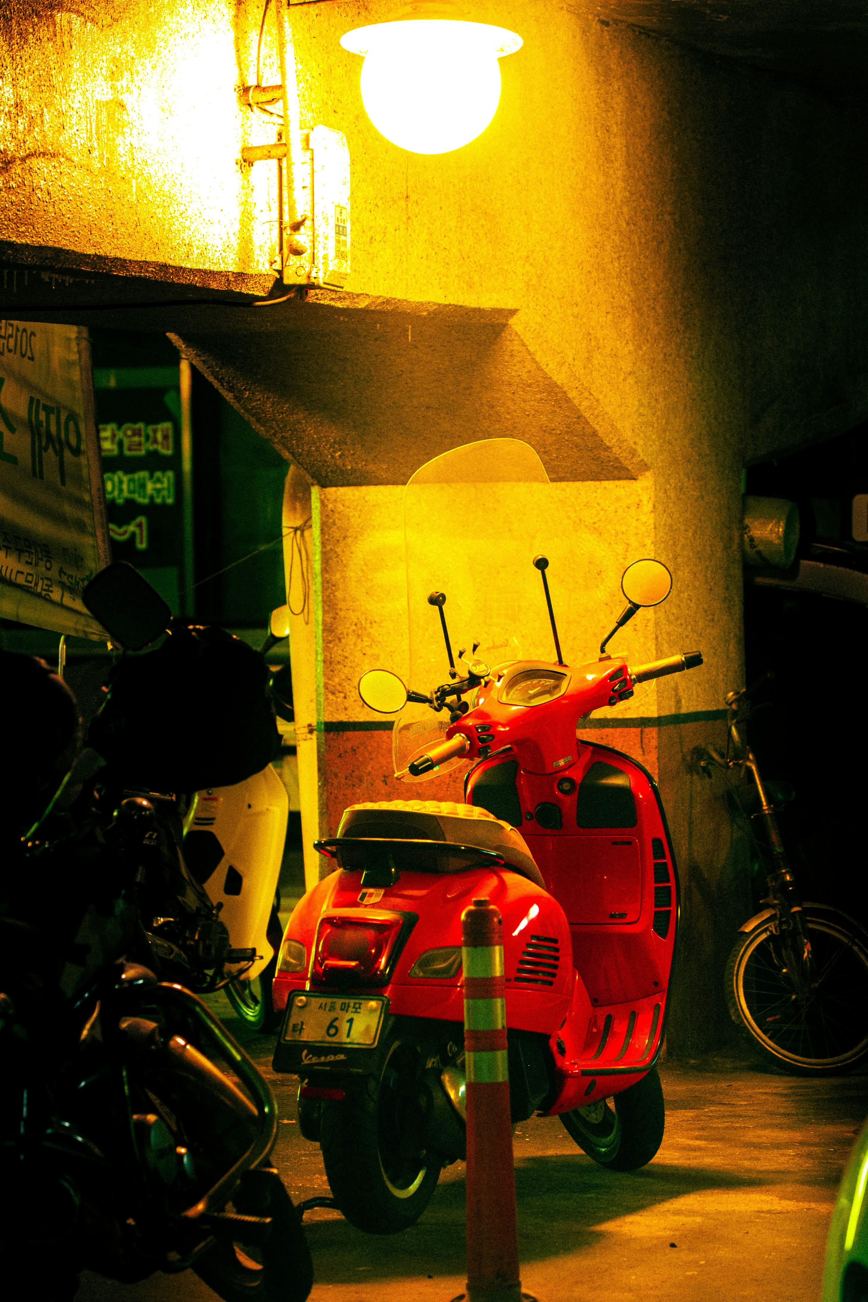 Street Photography 5 Photos & Videos Collected by Muneeb Babar