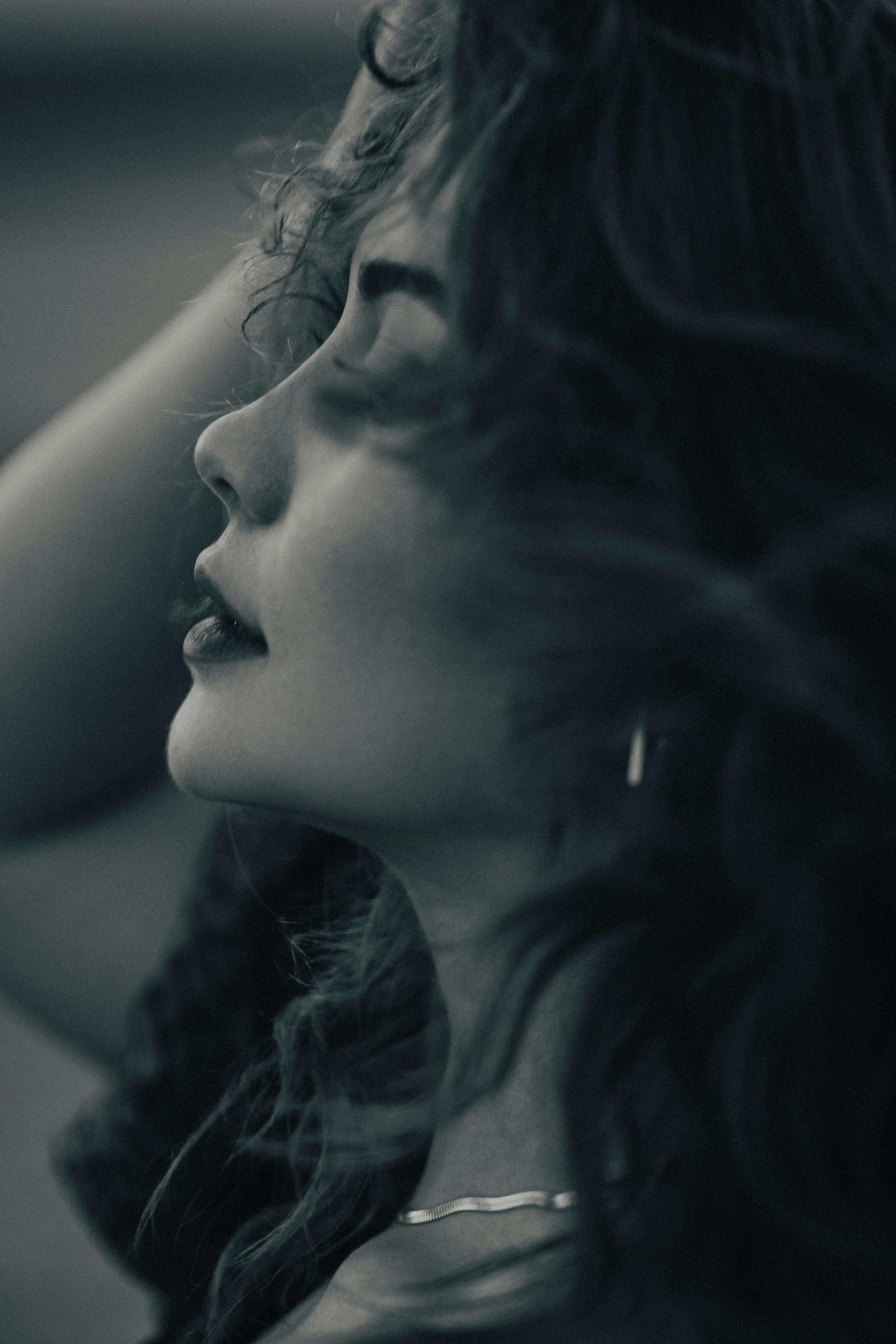 Profil Photos, Download The BEST Free Profil Stock Photos & HD Images