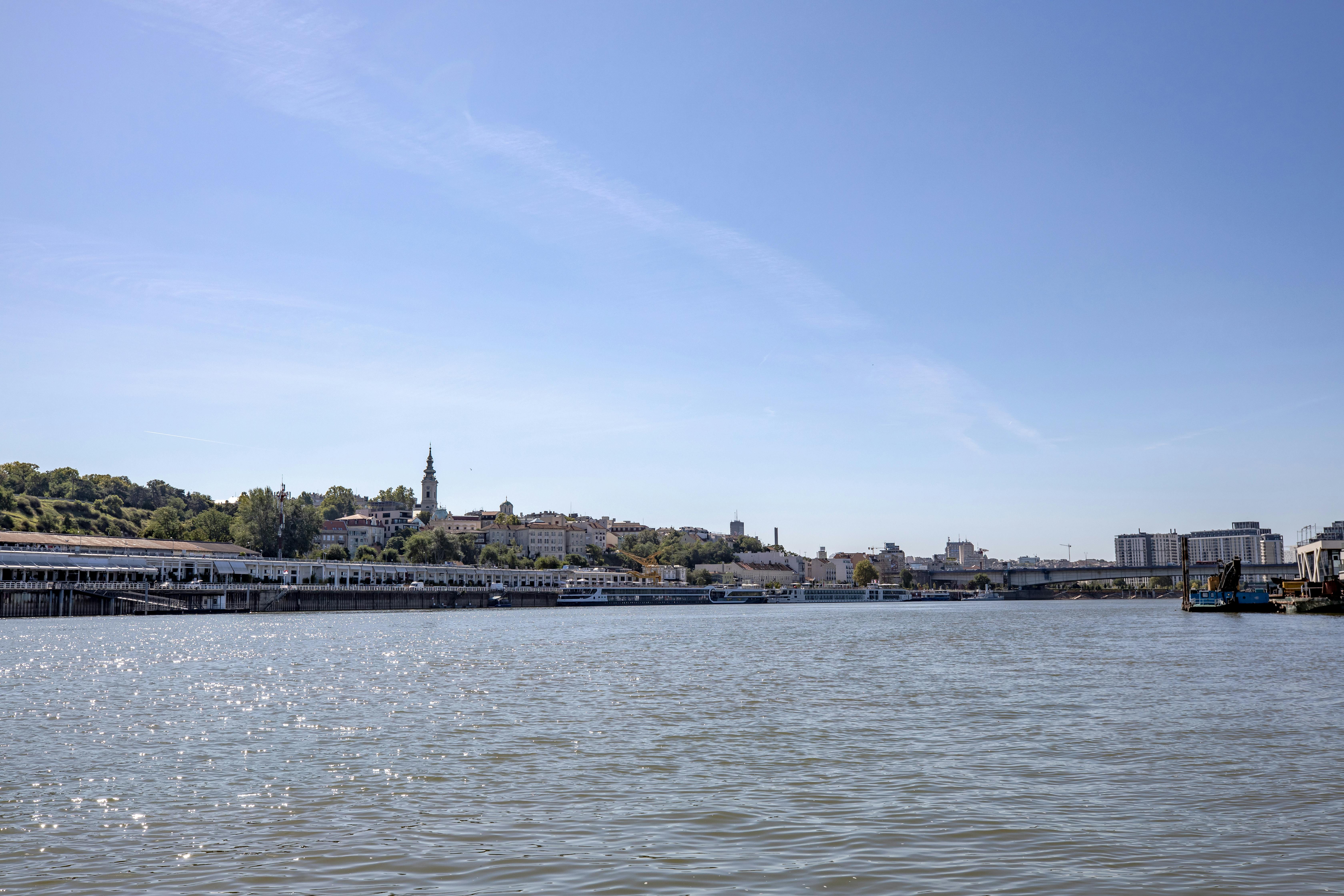 Clear Sky over Danube in Belgrade · Free Stock Photo
