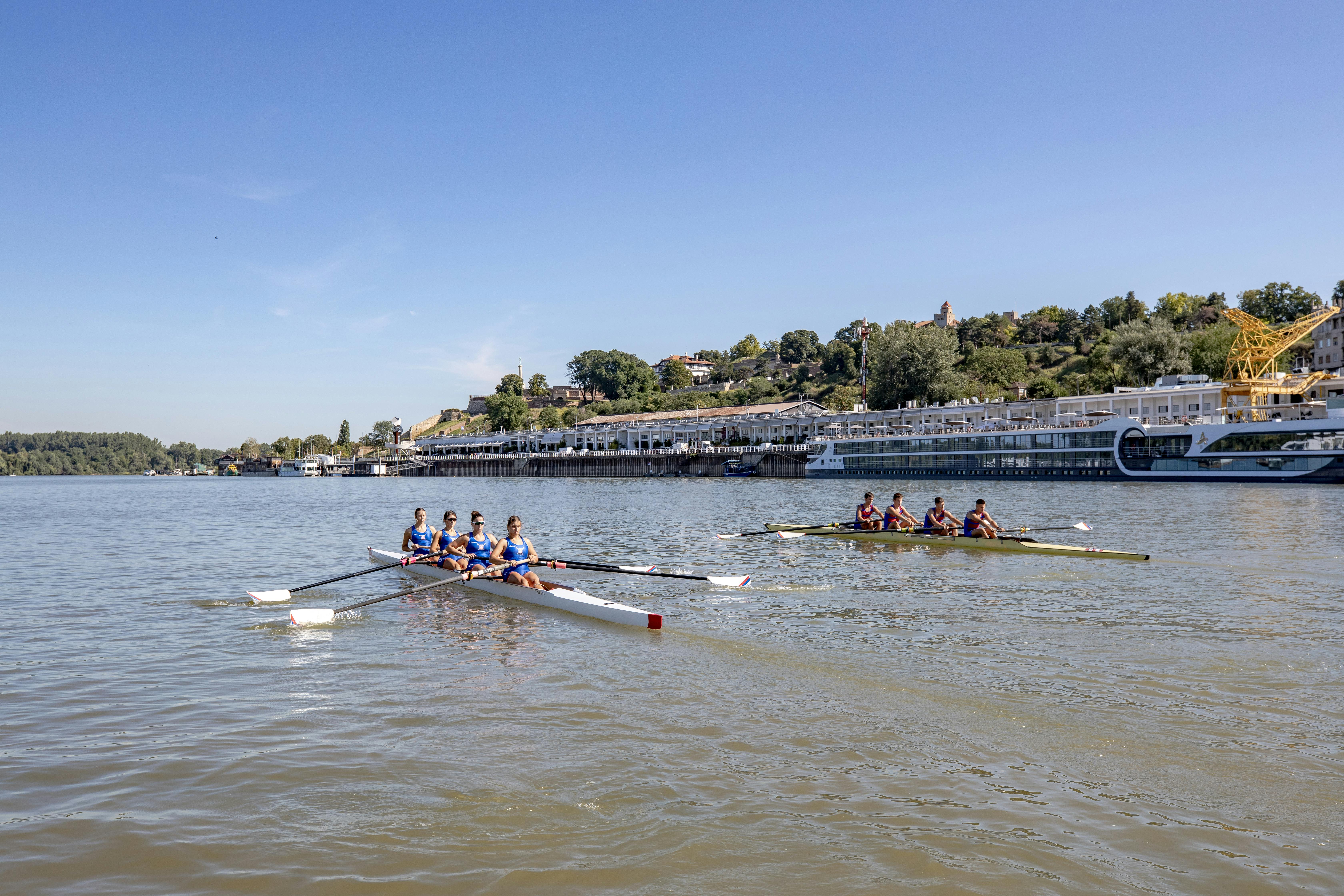 Four Person Boat Photos, Download The BEST Free Four Person Boat Stock ...