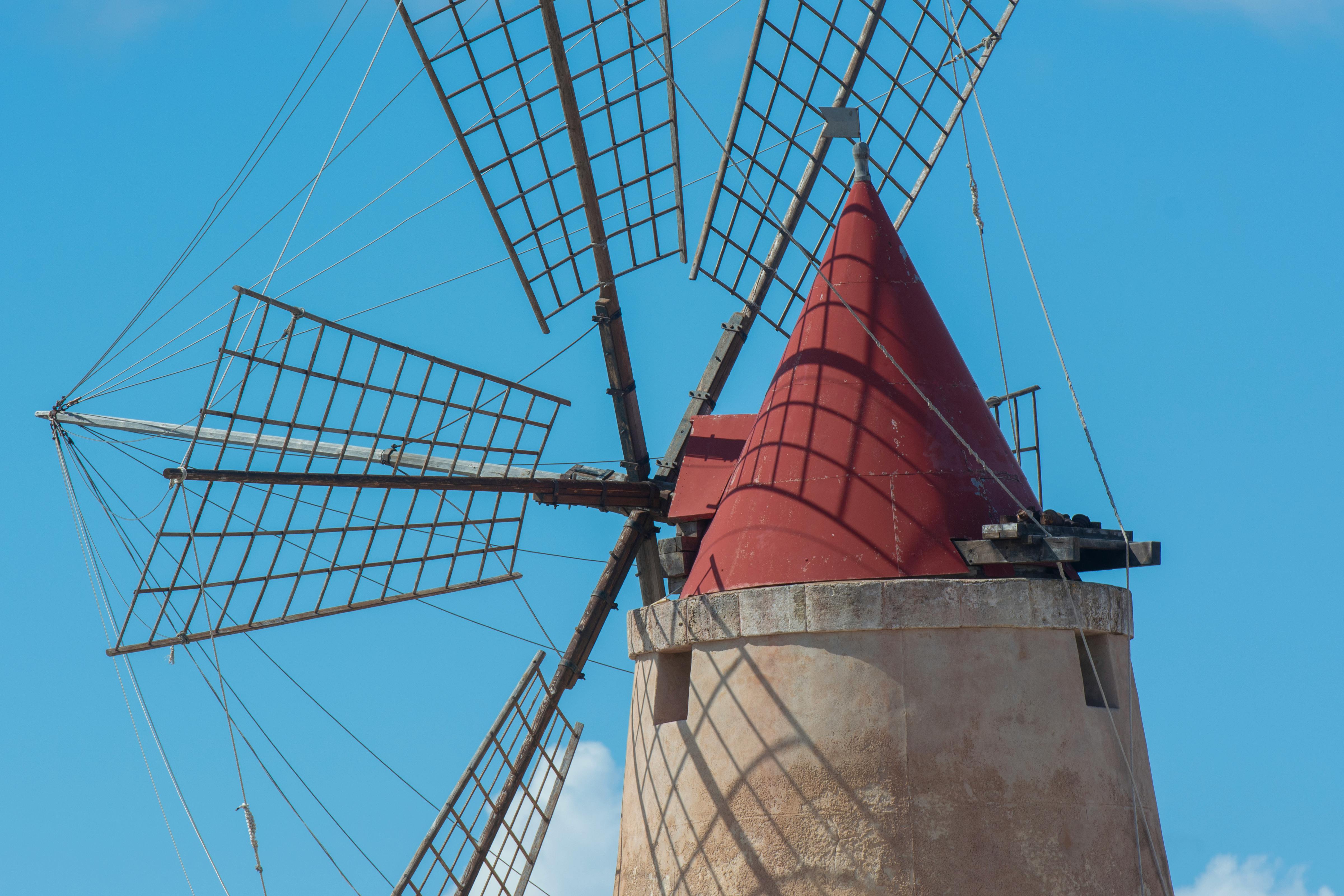 Vintage Windmill Building · Free Stock Photo