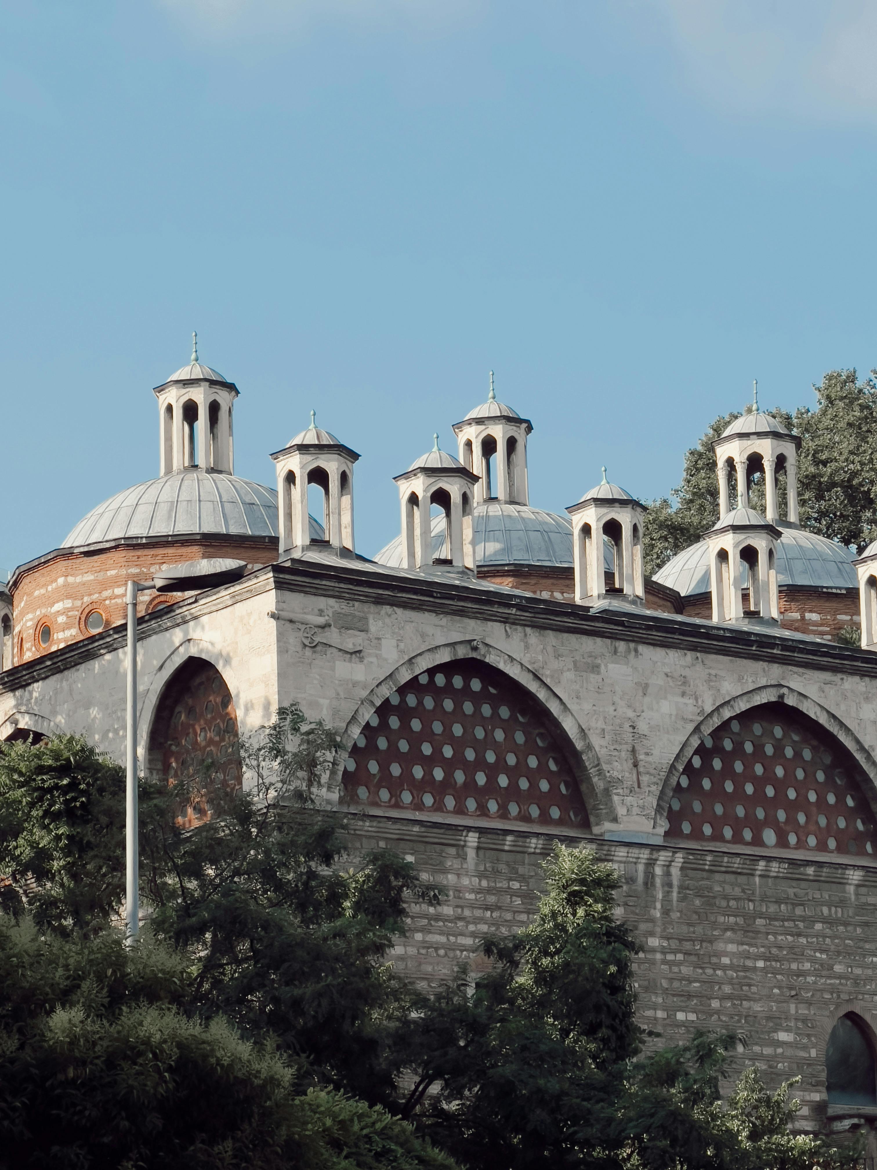 Haseki Sultan Complex in Istanbul · Free Stock Photo