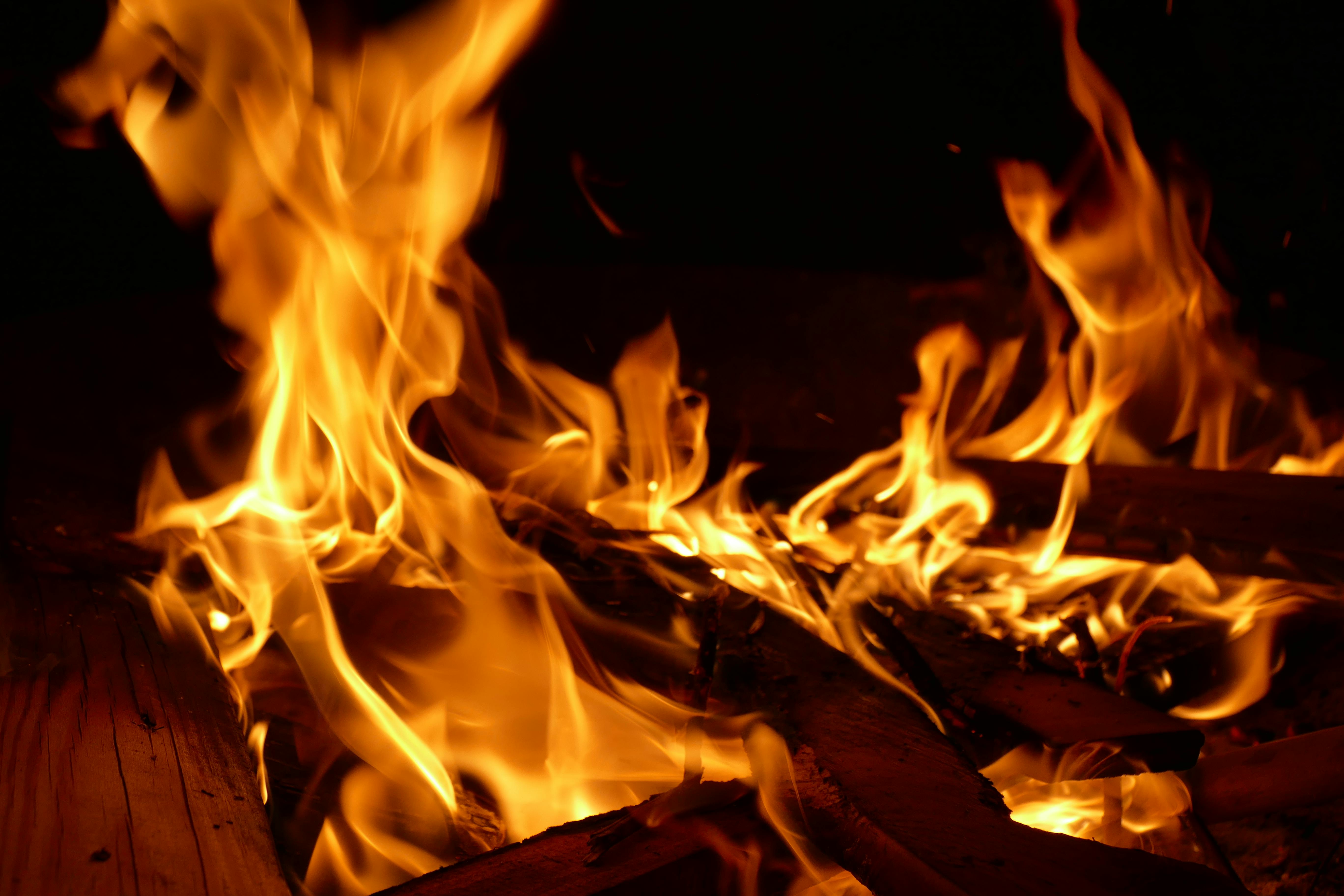 Map Burning Photos, Download The BEST Free Map Burning Stock Photos ...