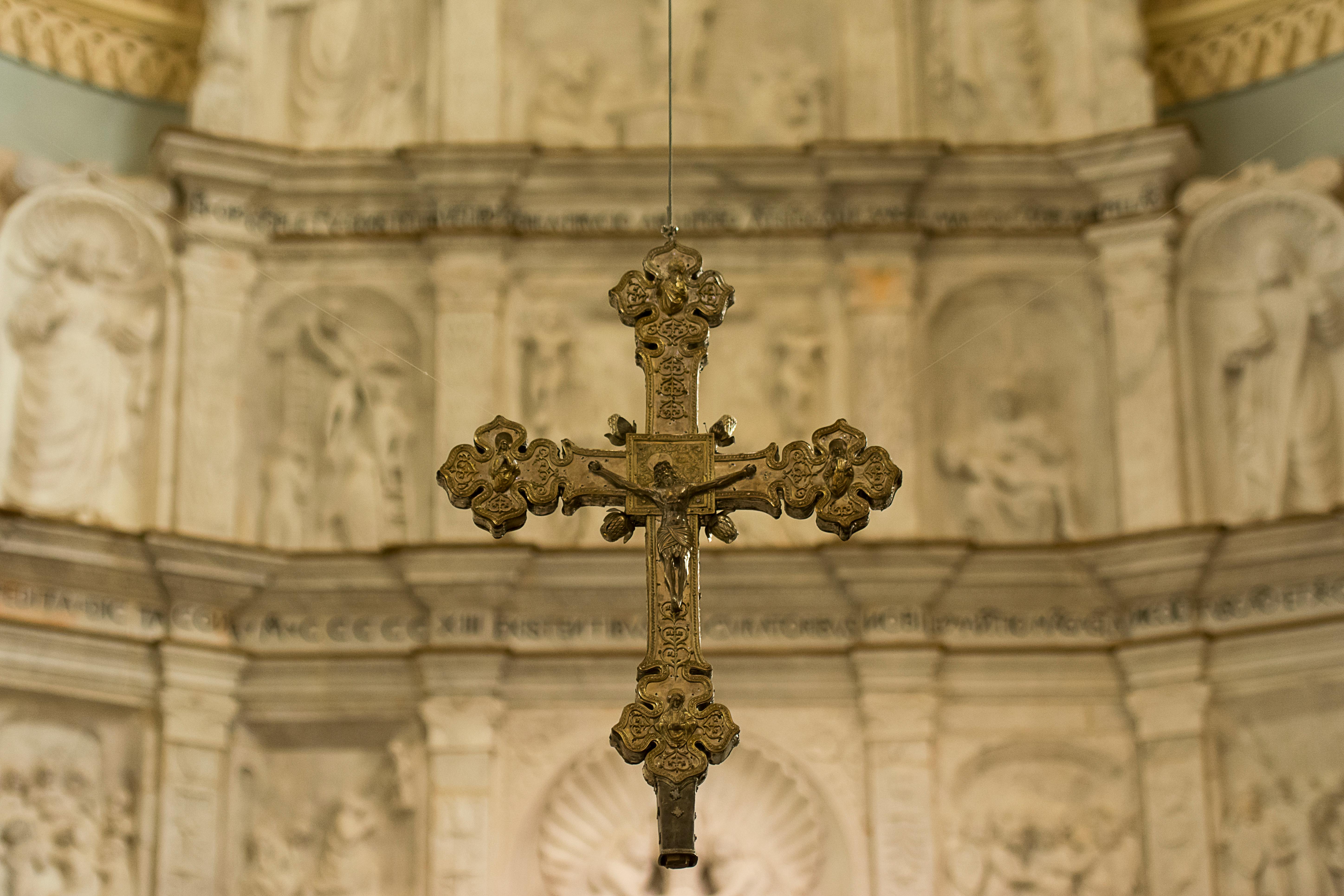Holy Cross in Church · Free Stock Photo