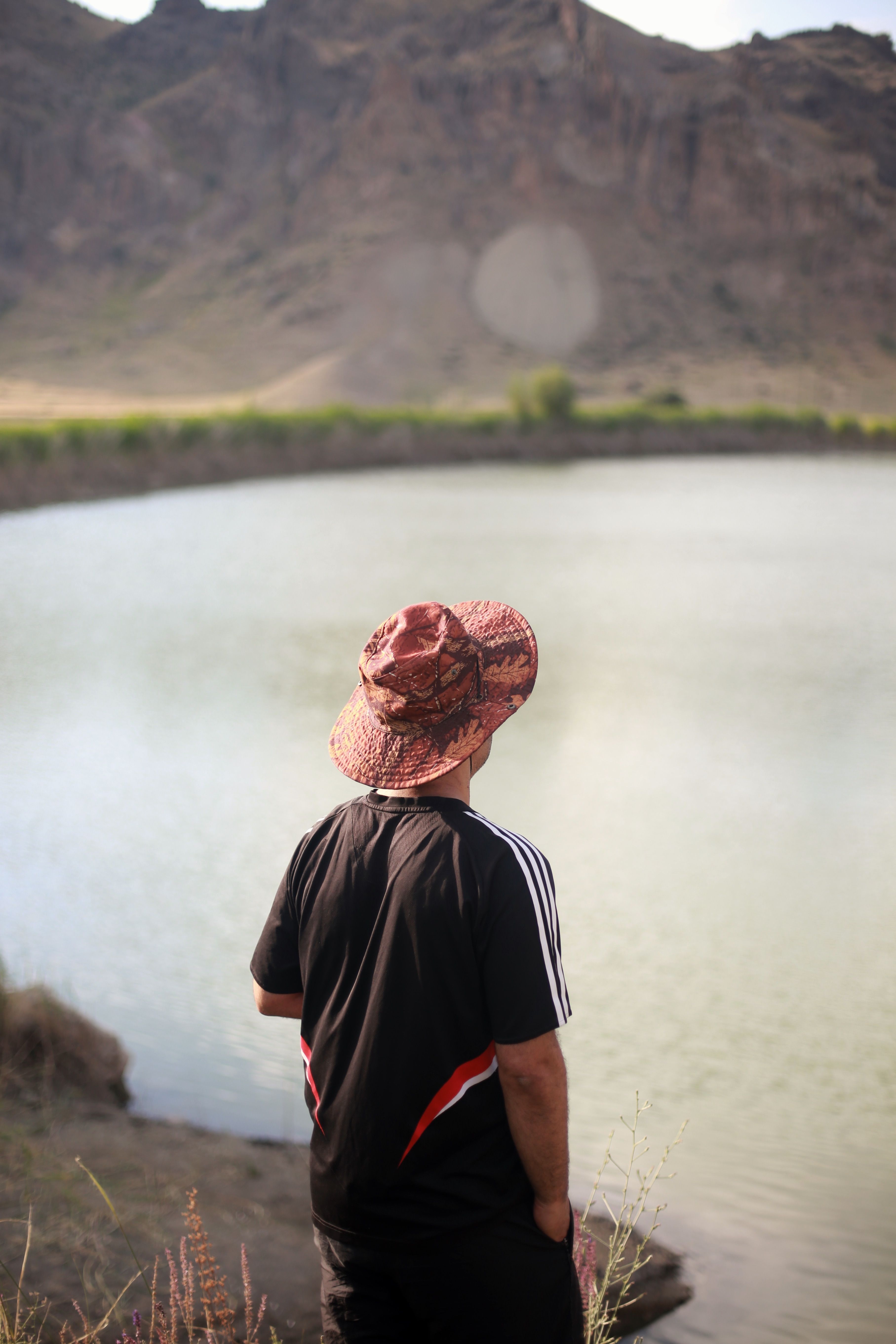 Man Flora Standing by Sea · Free Stock Photo