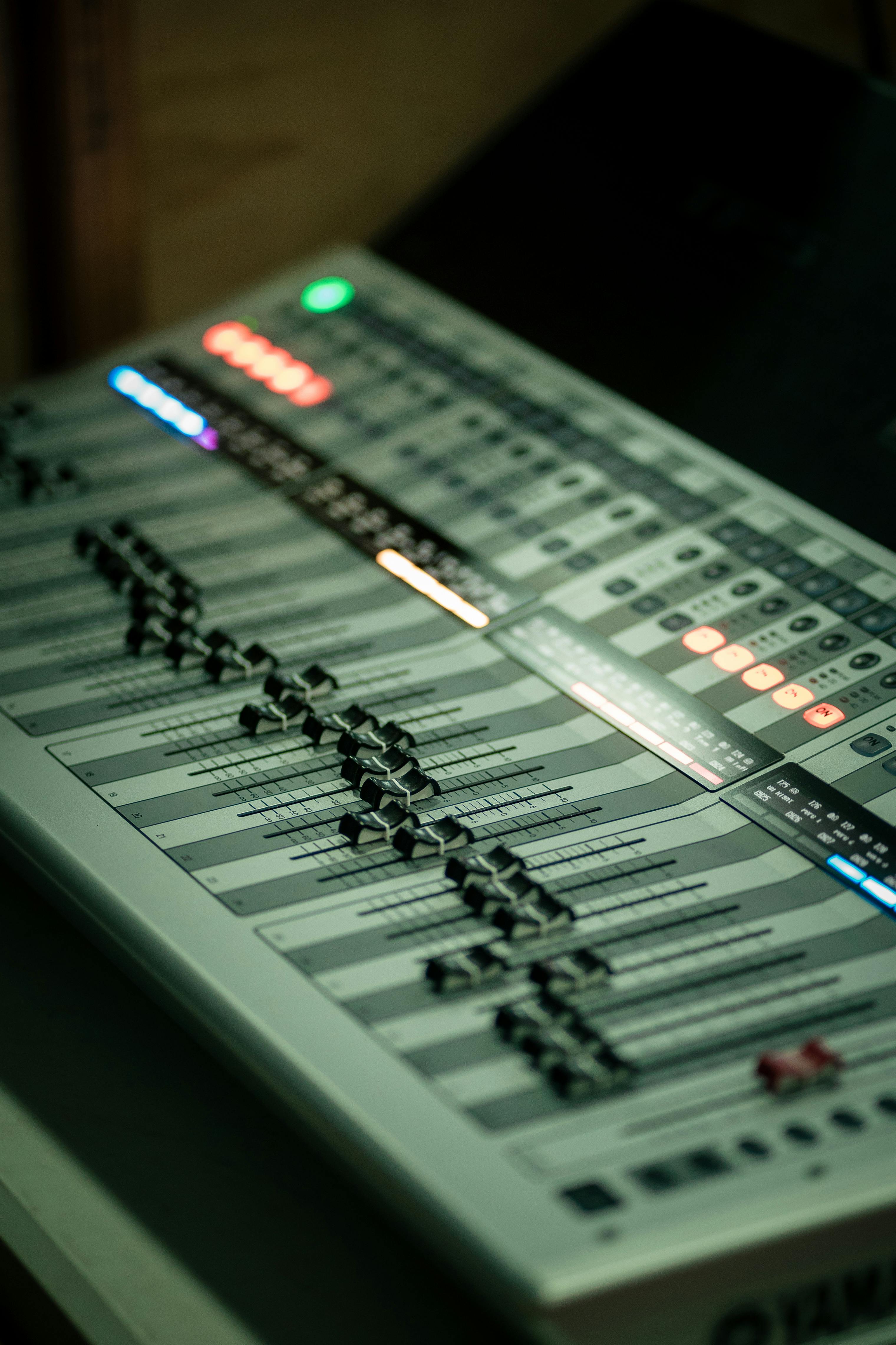 Gray and Black Mixer · Free Stock Photo