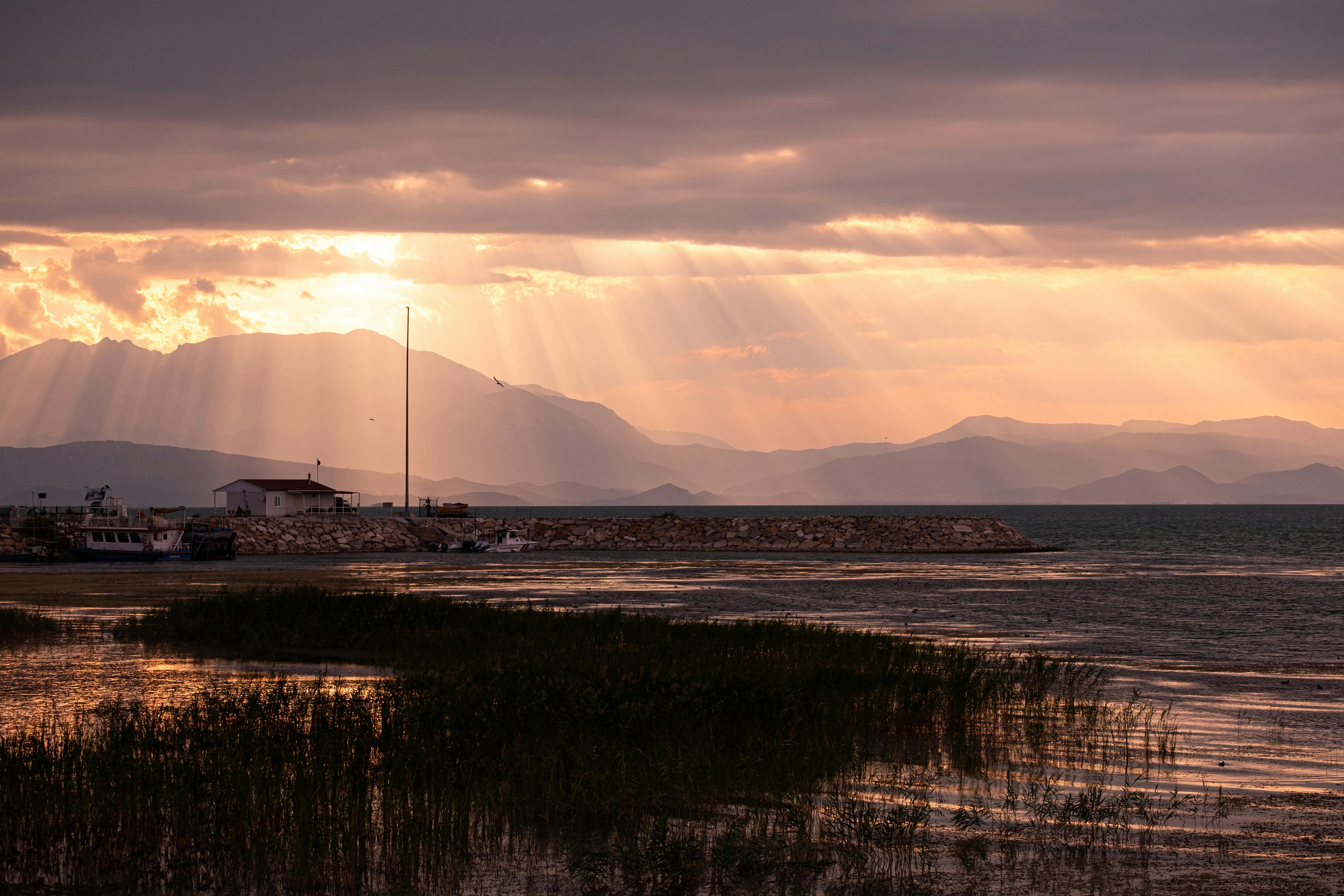 Korean Lake Photos, Download The BEST Free Korean Lake Stock Photos ...