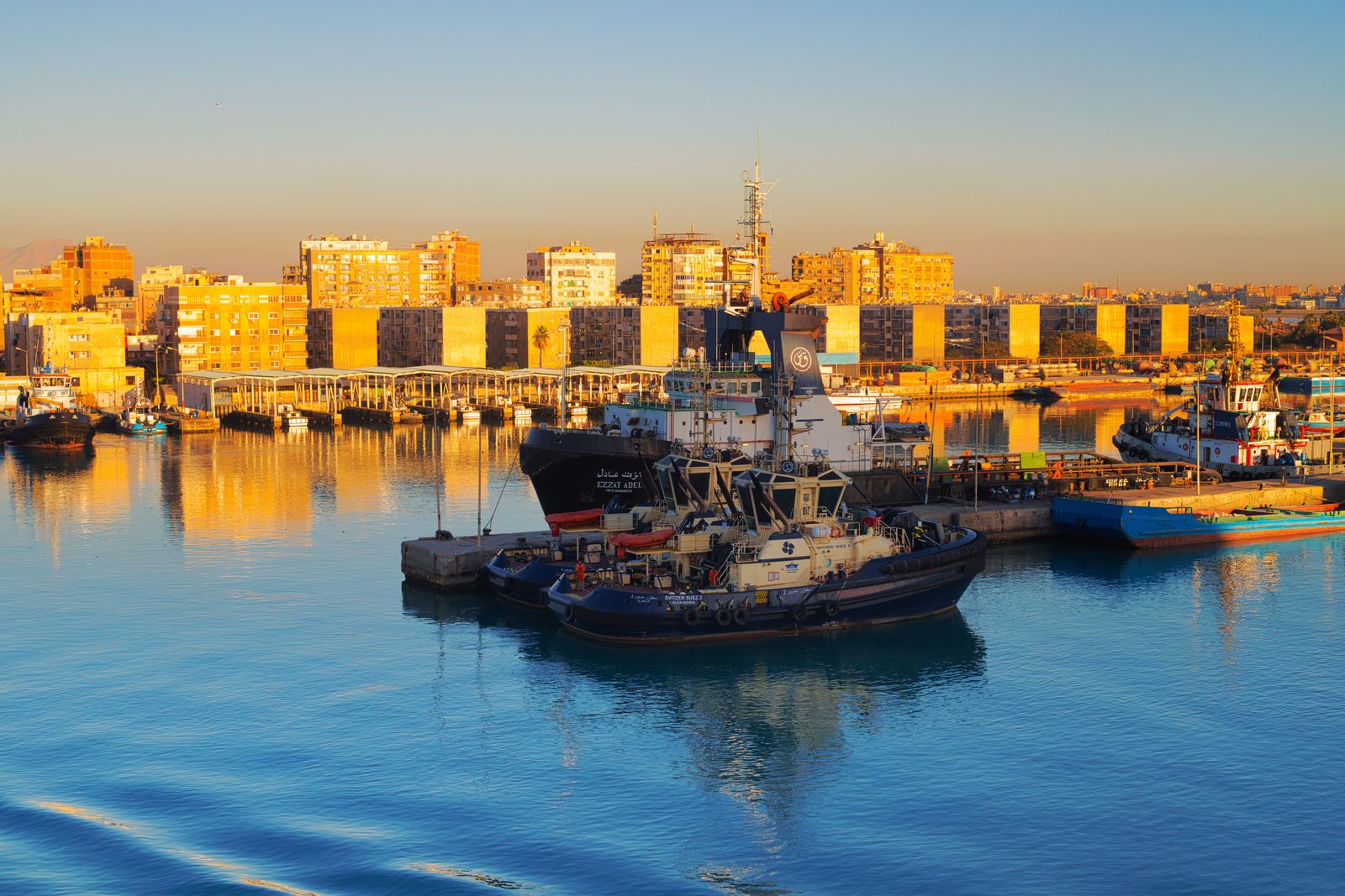 Suez Canal Photos, Download The BEST Free Suez Canal Stock Photos & HD ...