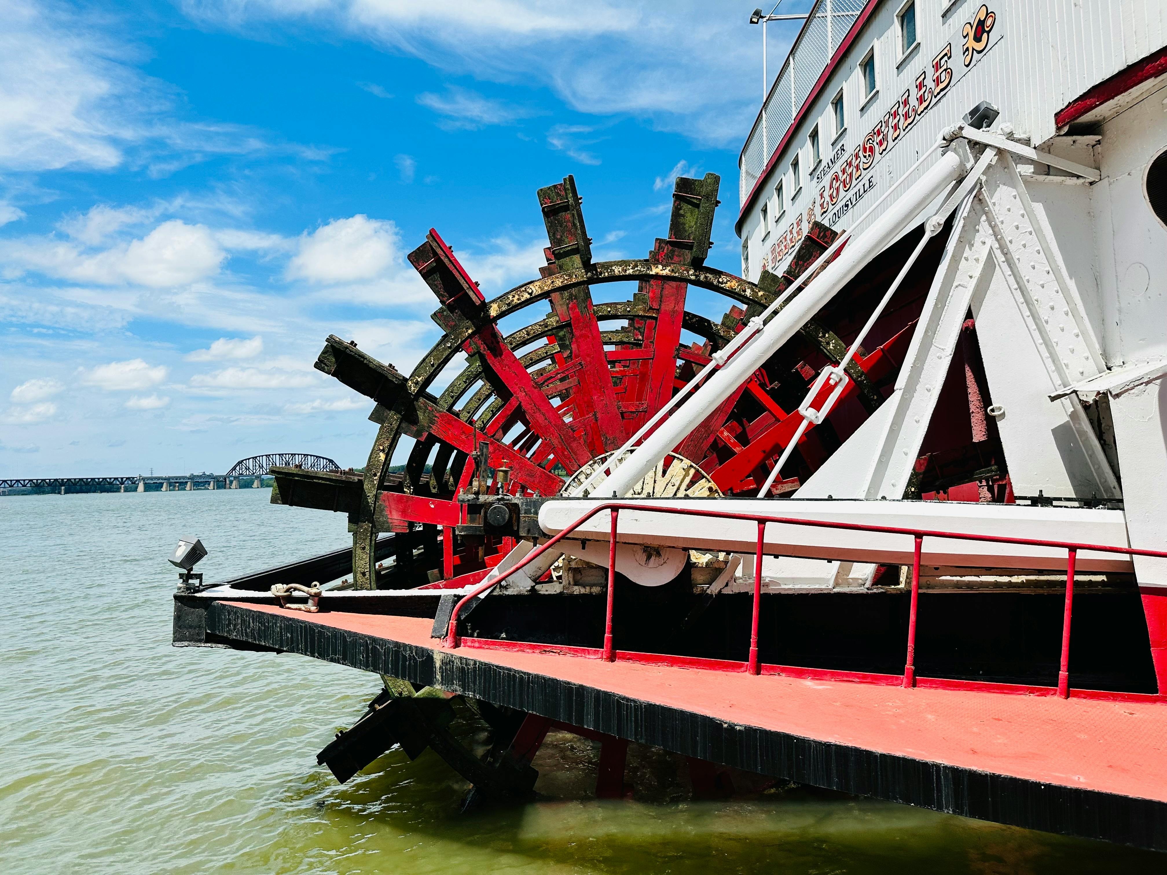 Red Paddlewheel Photos, Download The BEST Free Red Paddlewheel Stock ...