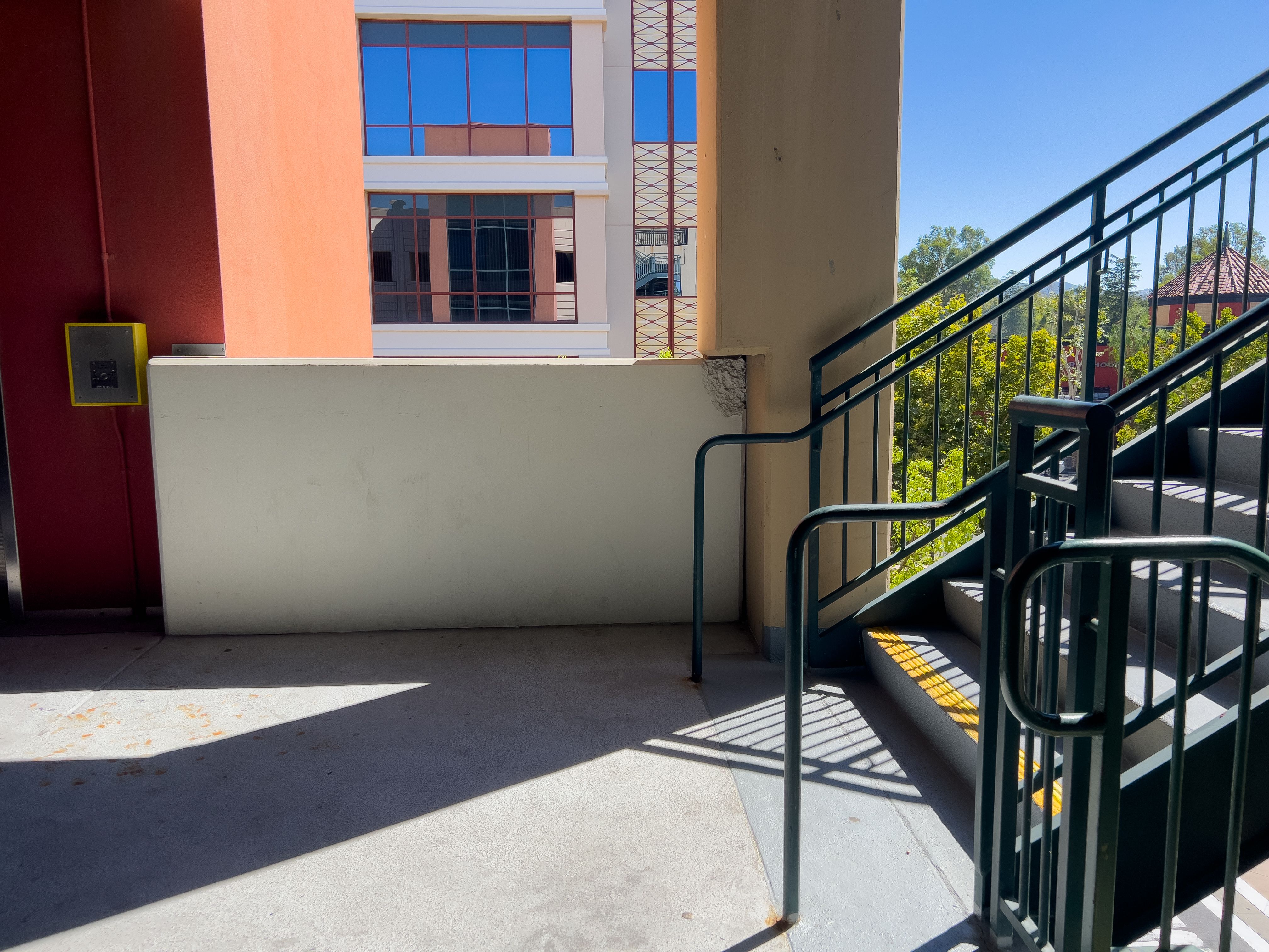 Stairway Landing of a Modern Building · Free Stock Photo