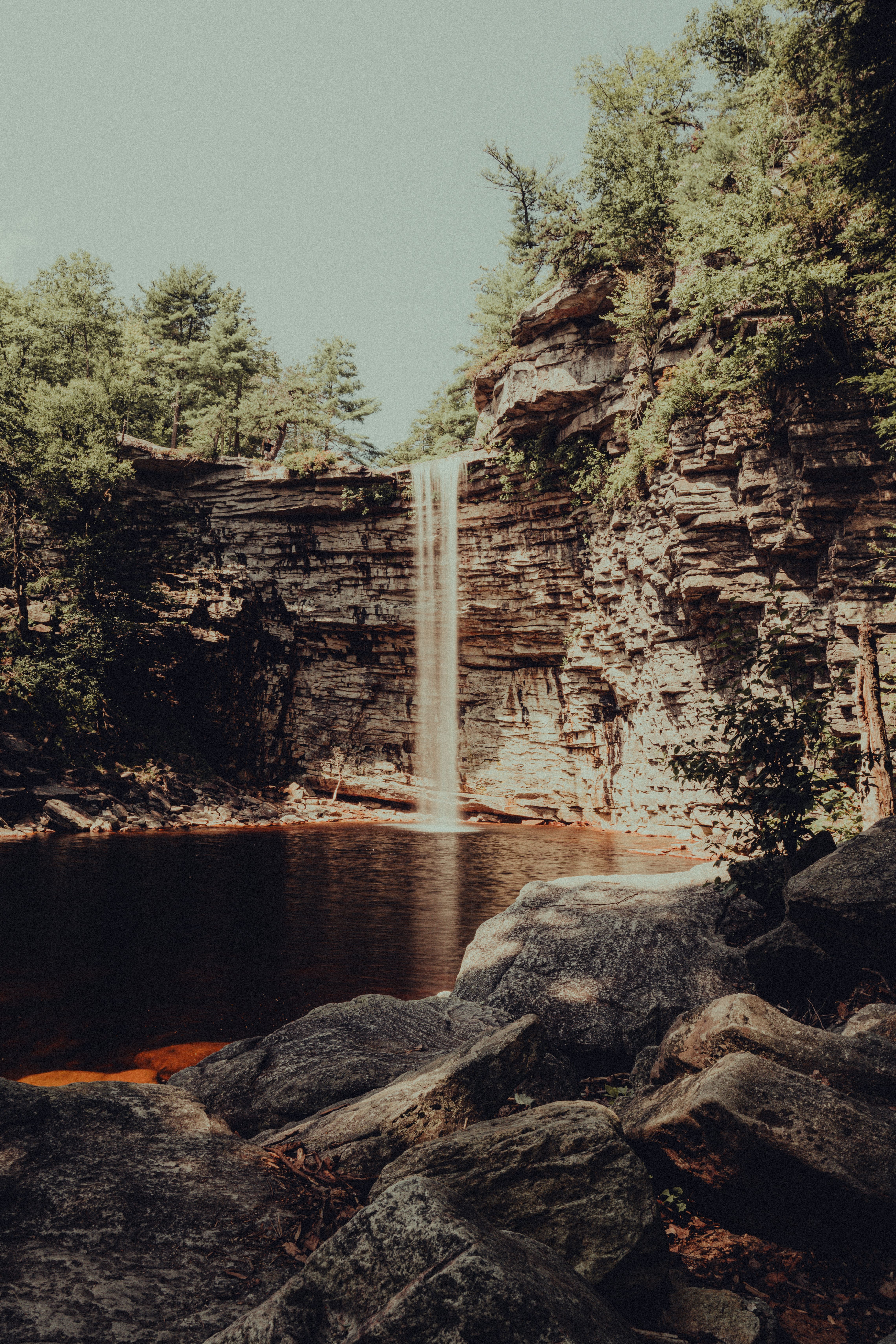 Waterfall on a Cliff in New York State · Free Stock Photo