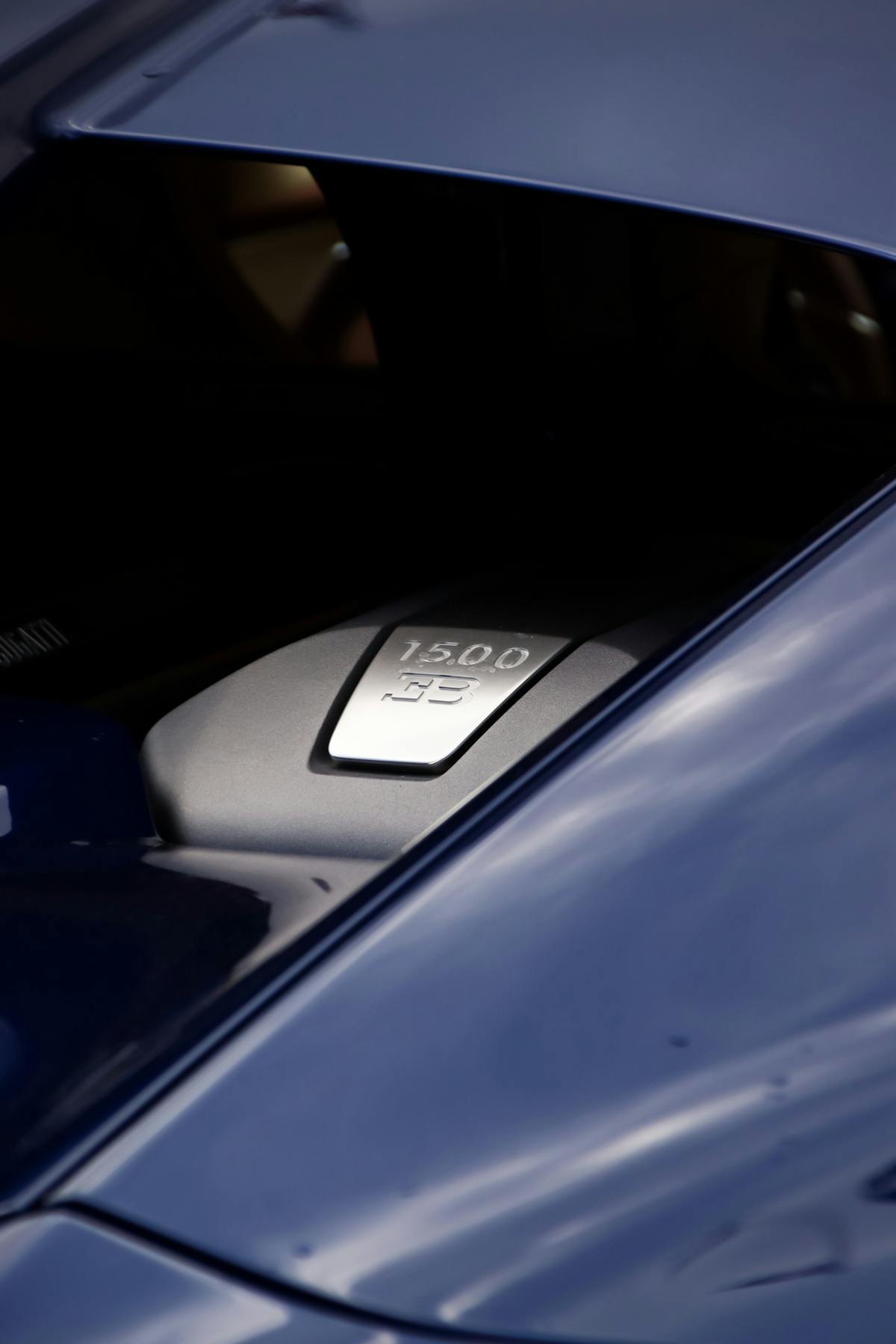 Inside Bugatti Chiron Photos, Download The BEST Free Inside Bugatti ...